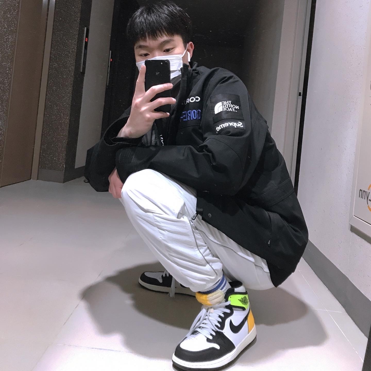 @Kwon_x.x (@kwon_x.x) 님의 게시물 | KREAM