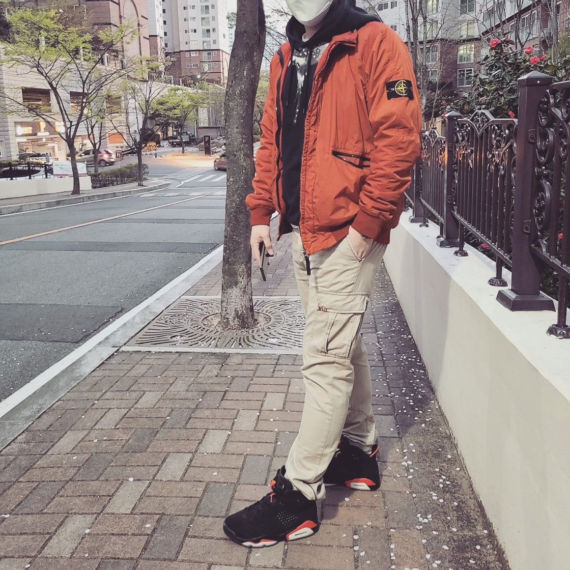 HOLAS (@holas) 님의 게시물 | KREAM