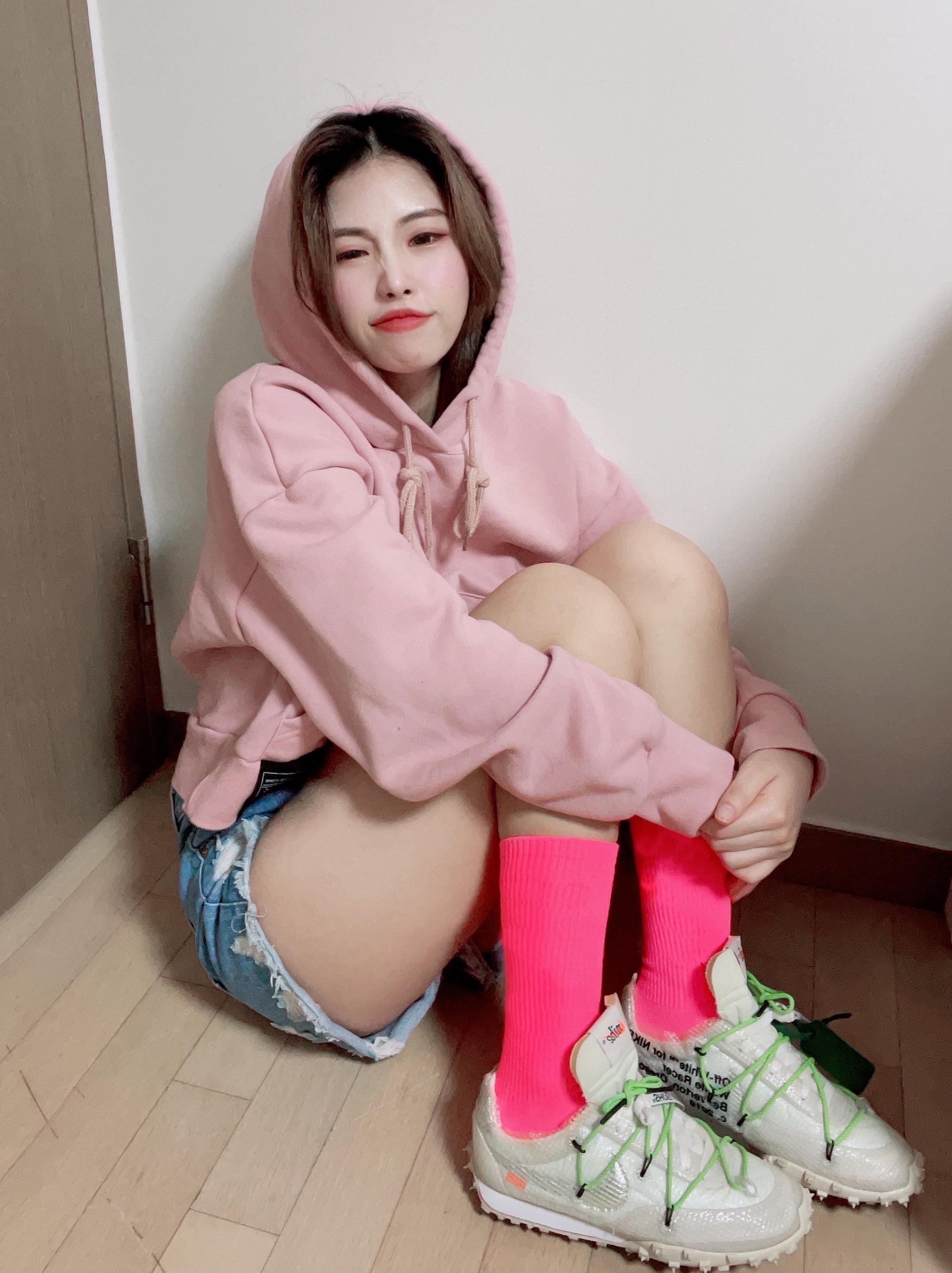 인⭐️ : water_r... (@waterrin) 님의 게시물 | KREAM