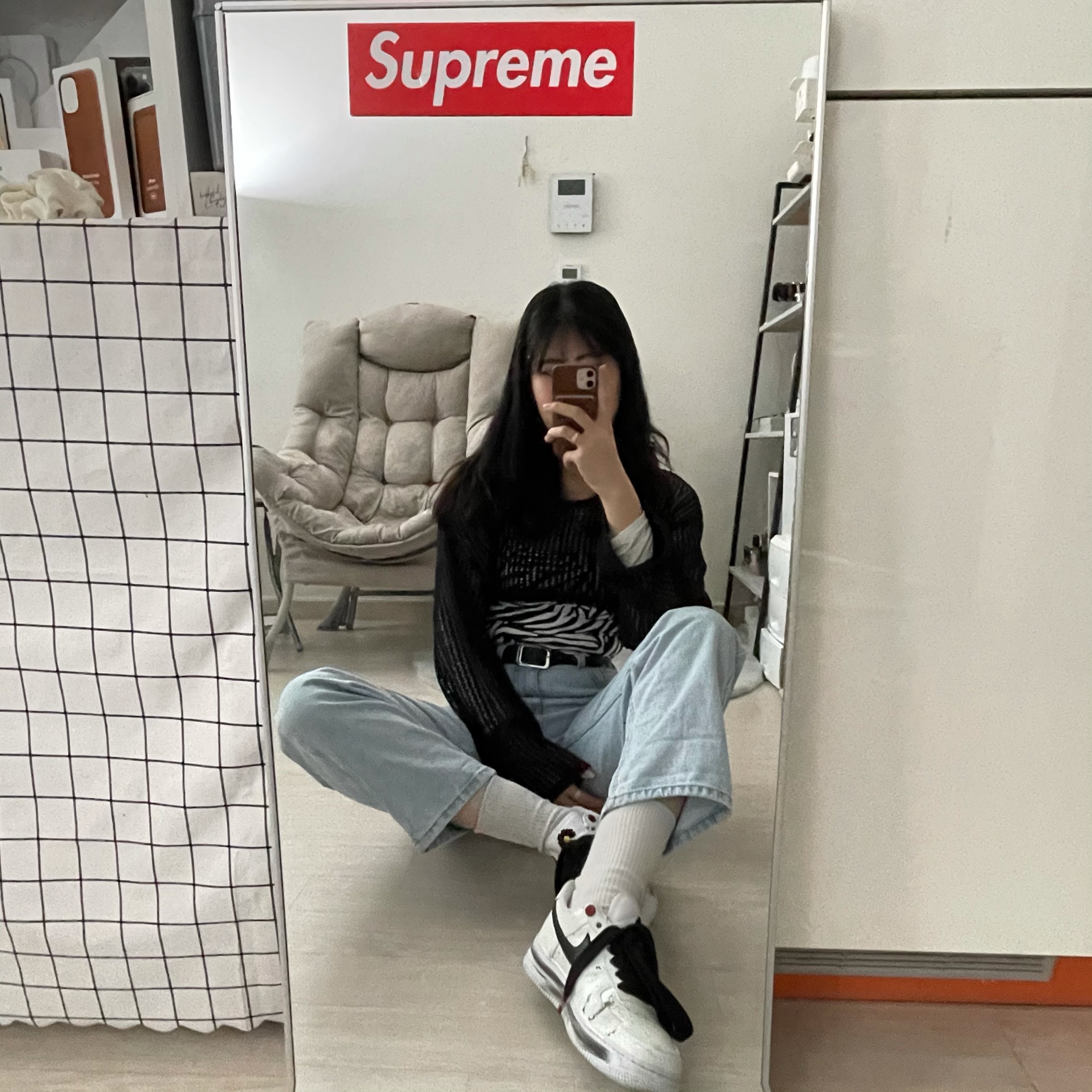 인정 (@admit) 님의 게시물 | KREAM