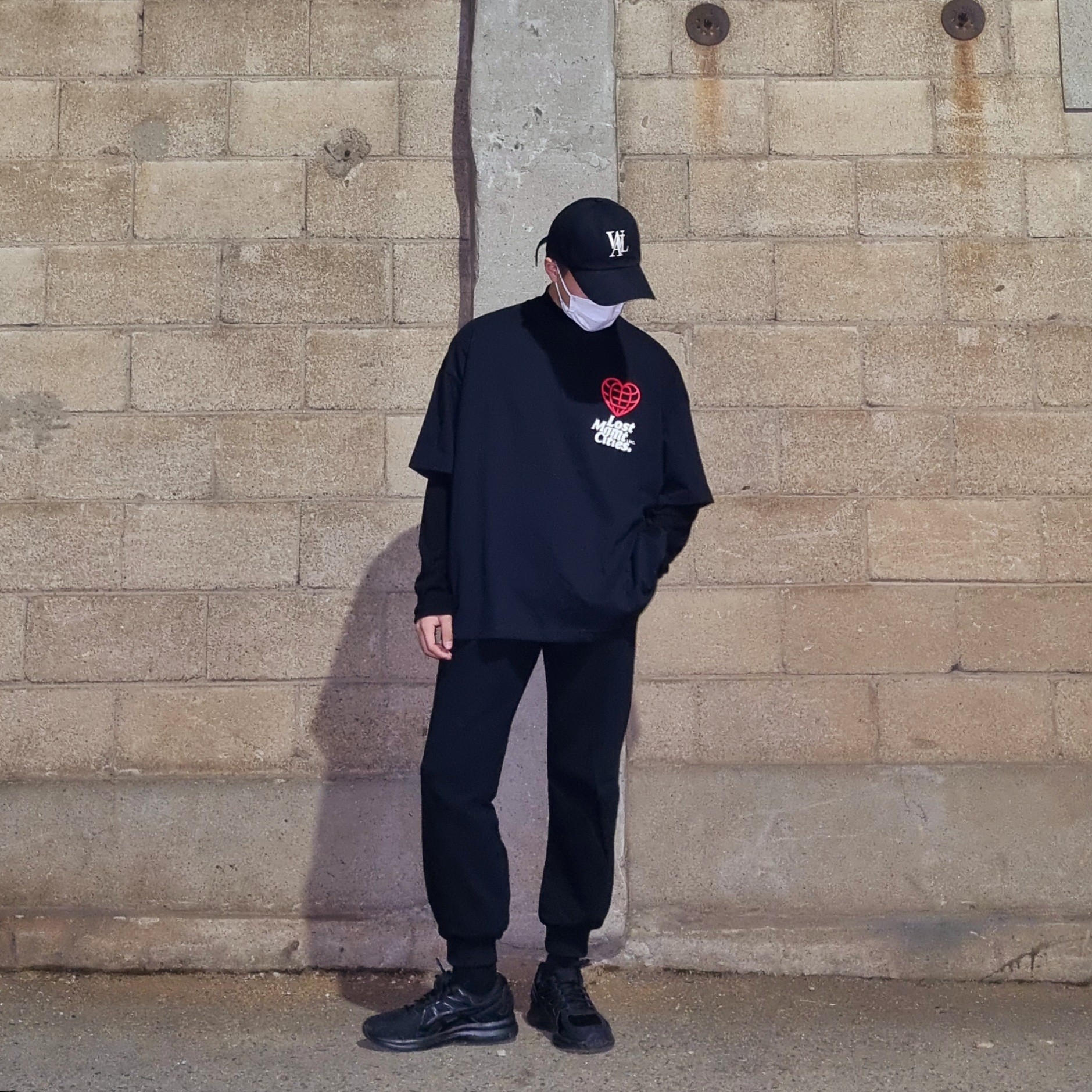 성윤이 (@num_ik) 님의 게시물 | KREAM