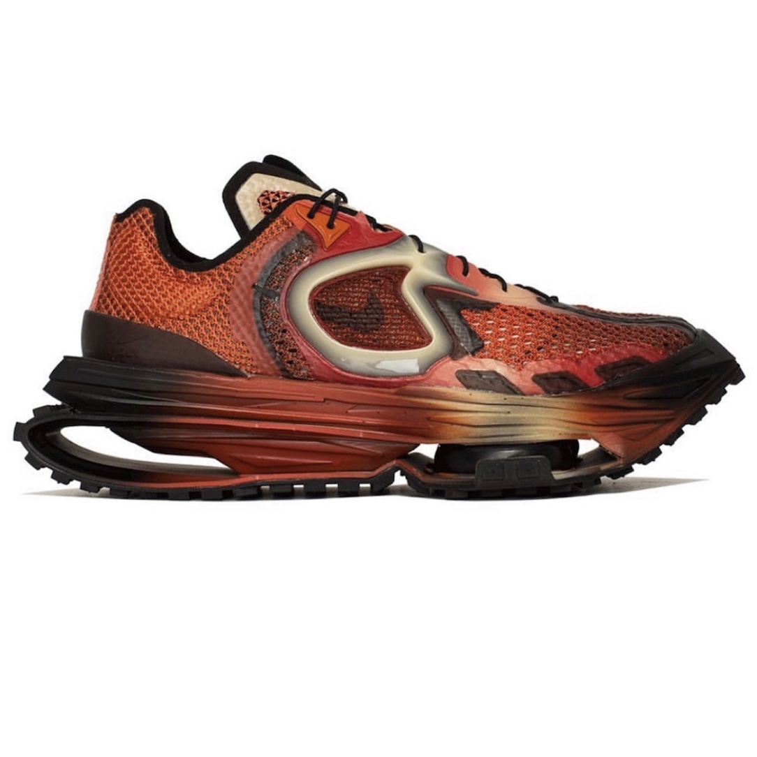 리레이스 (@rerace) 님의 게시물 | KREAM