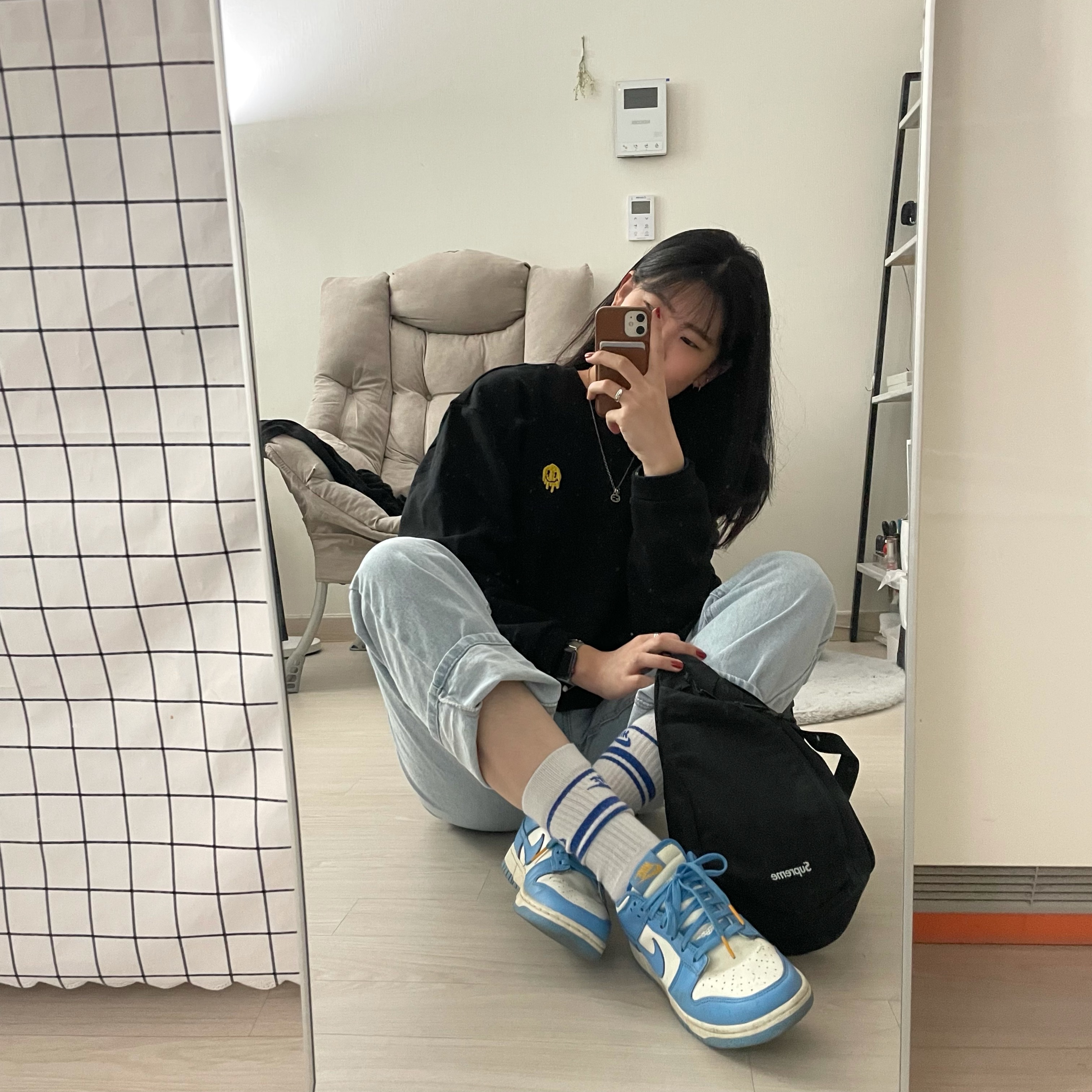 인정 (@admit) 님의 게시물 | KREAM