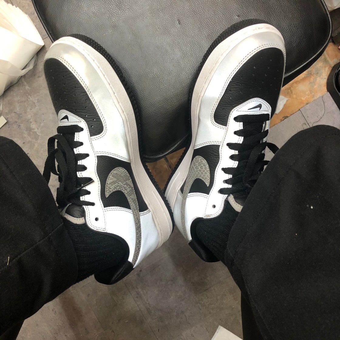 변달건 (@jamesyoon) 님의 게시물 | KREAM