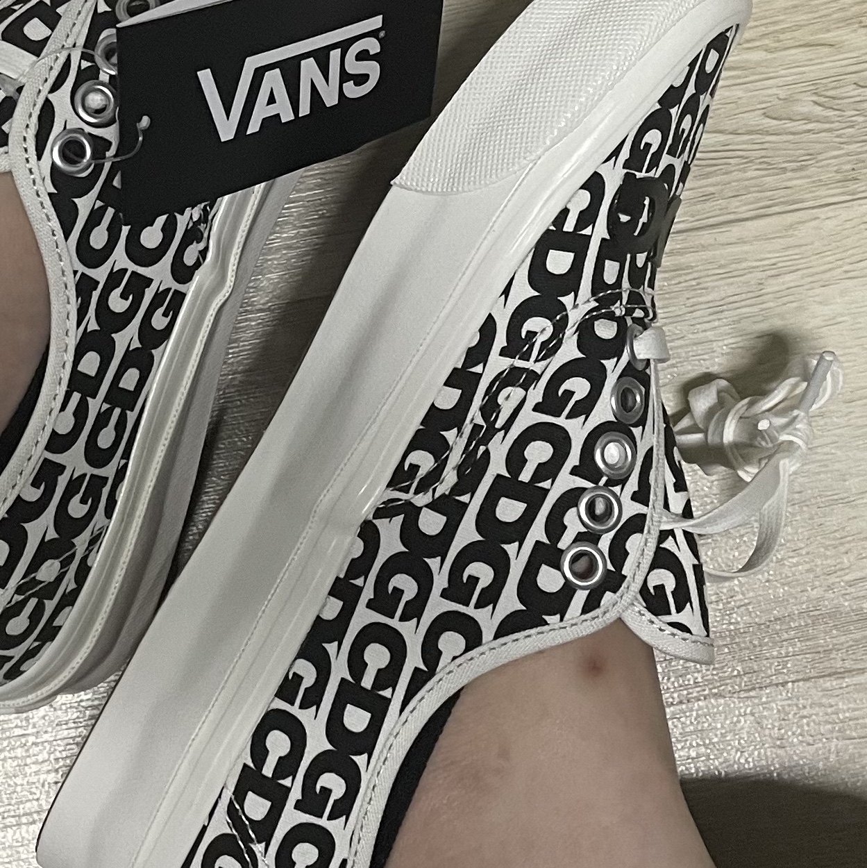 mmm__h_ (@mmm__h_) 님의 게시물 | KREAM