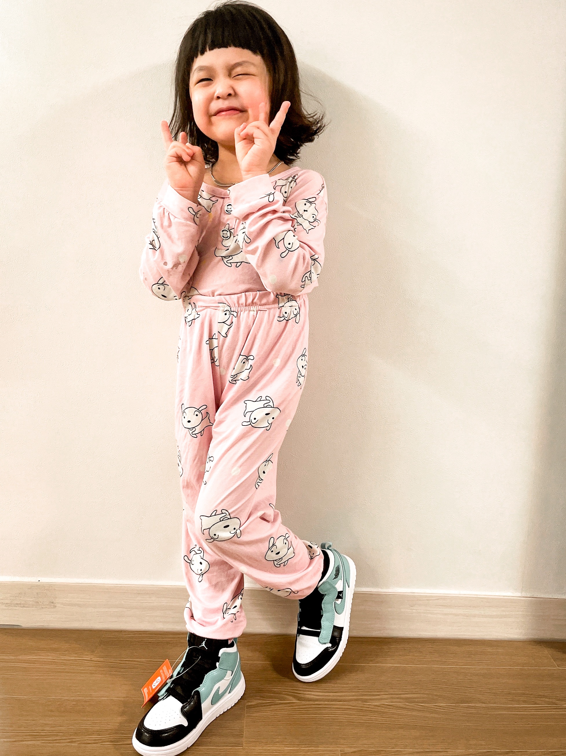 전민우 (@barogo) 님의 게시물 | KREAM