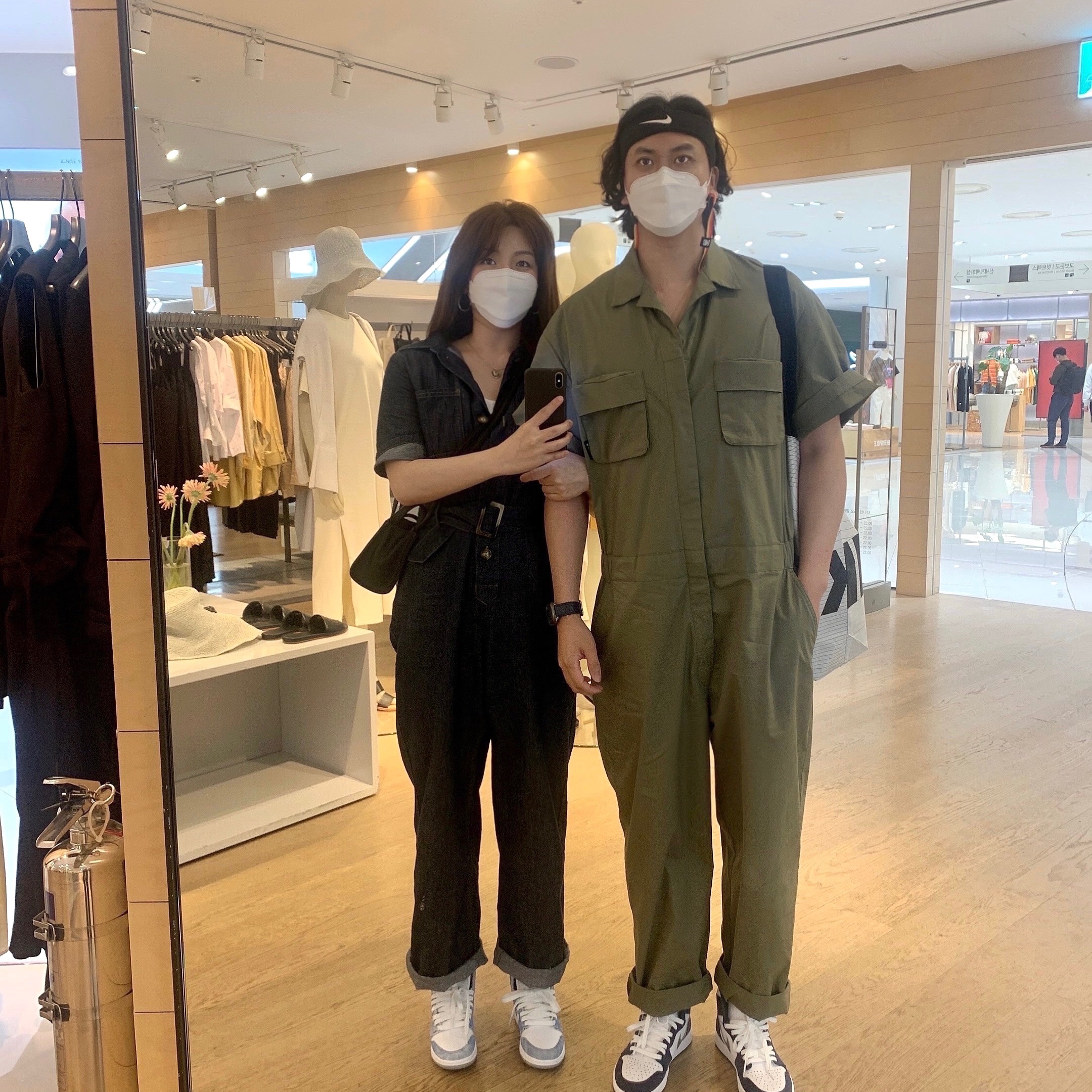 구름구 (@cloud9nine) 님의 게시물 | KREAM