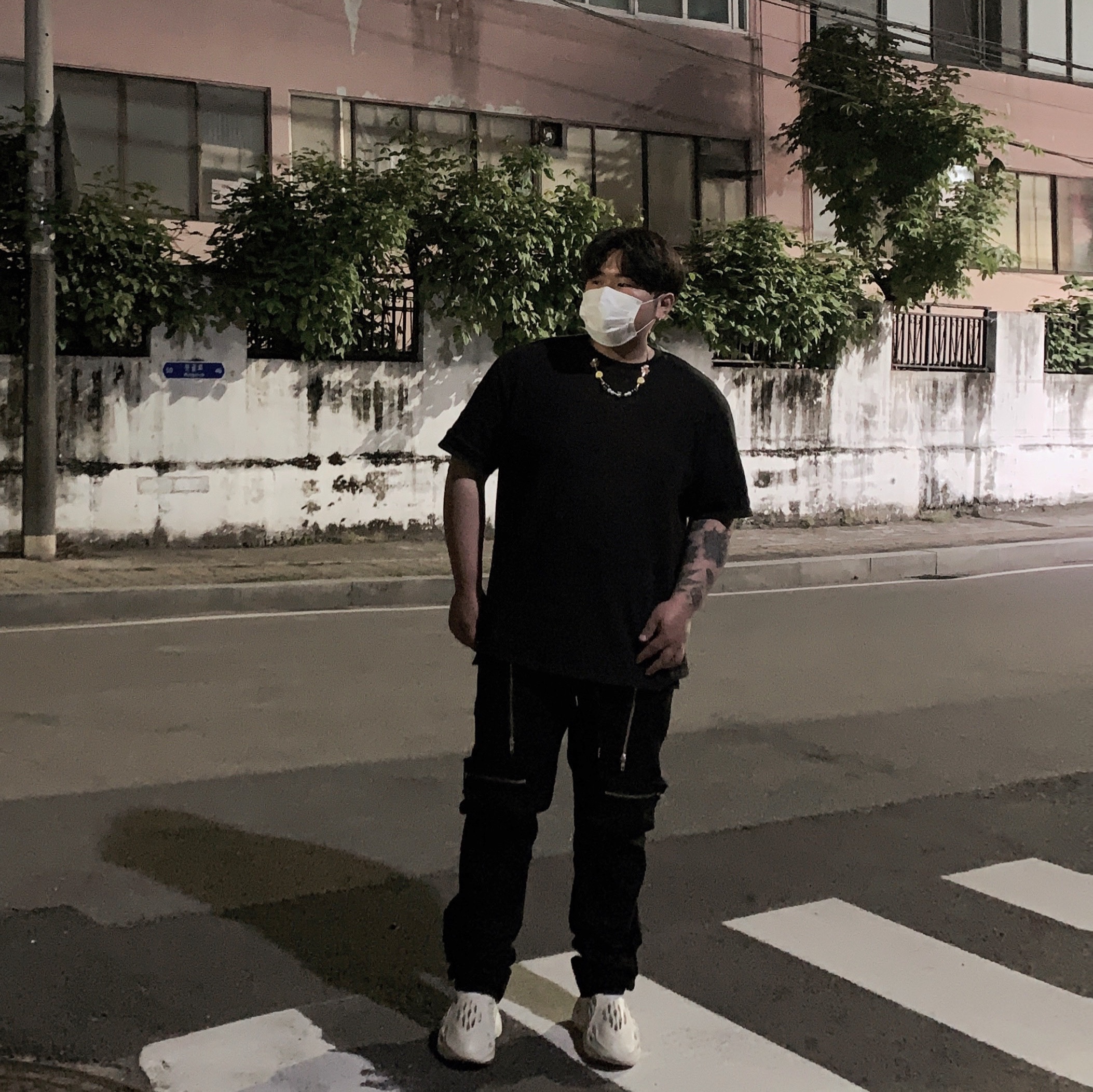 현일 (@illusian3) 님의 게시물 | KREAM