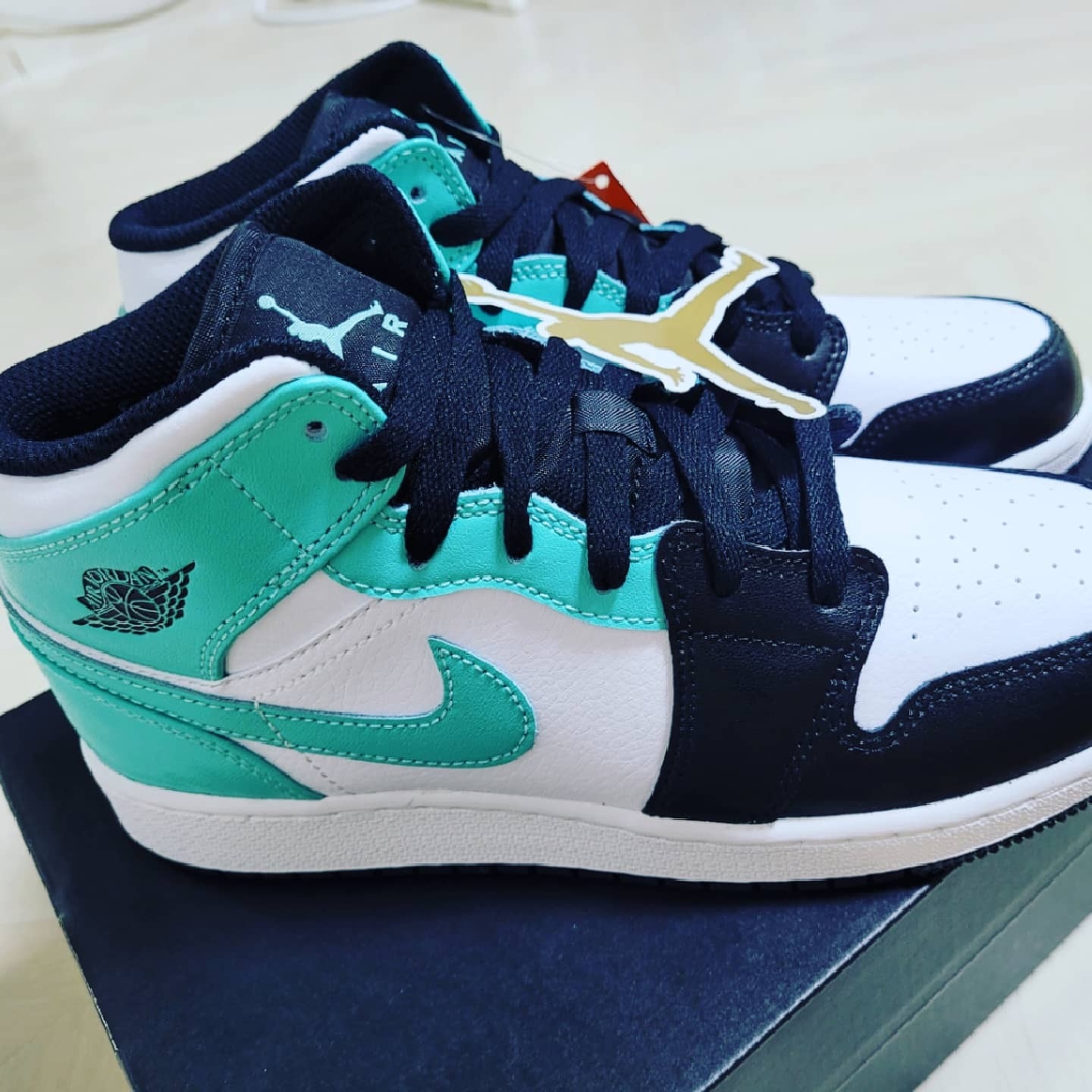 ykc8392 (@bo_rami) 님의 게시물 | KREAM