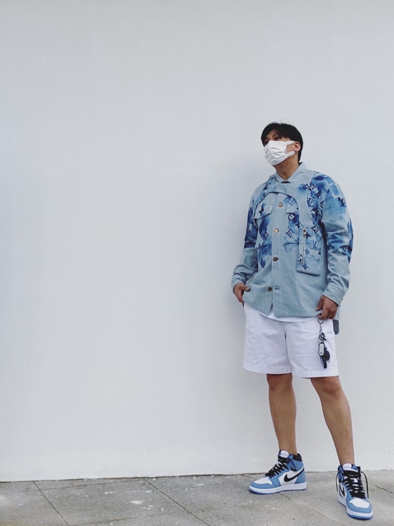 우쓰 (@woos_k) 님의 게시물 | KREAM