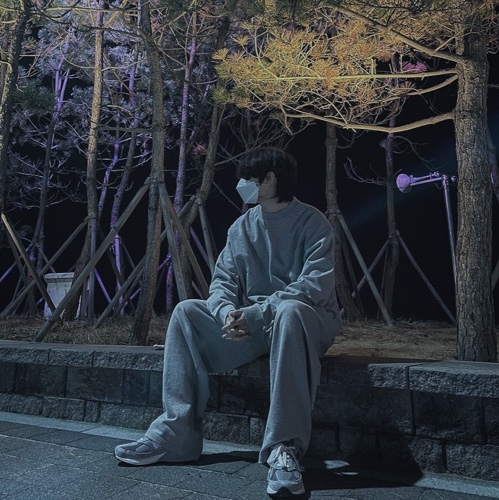 주네기 (@jun_hyuk176) 님의 게시물 | KREAM