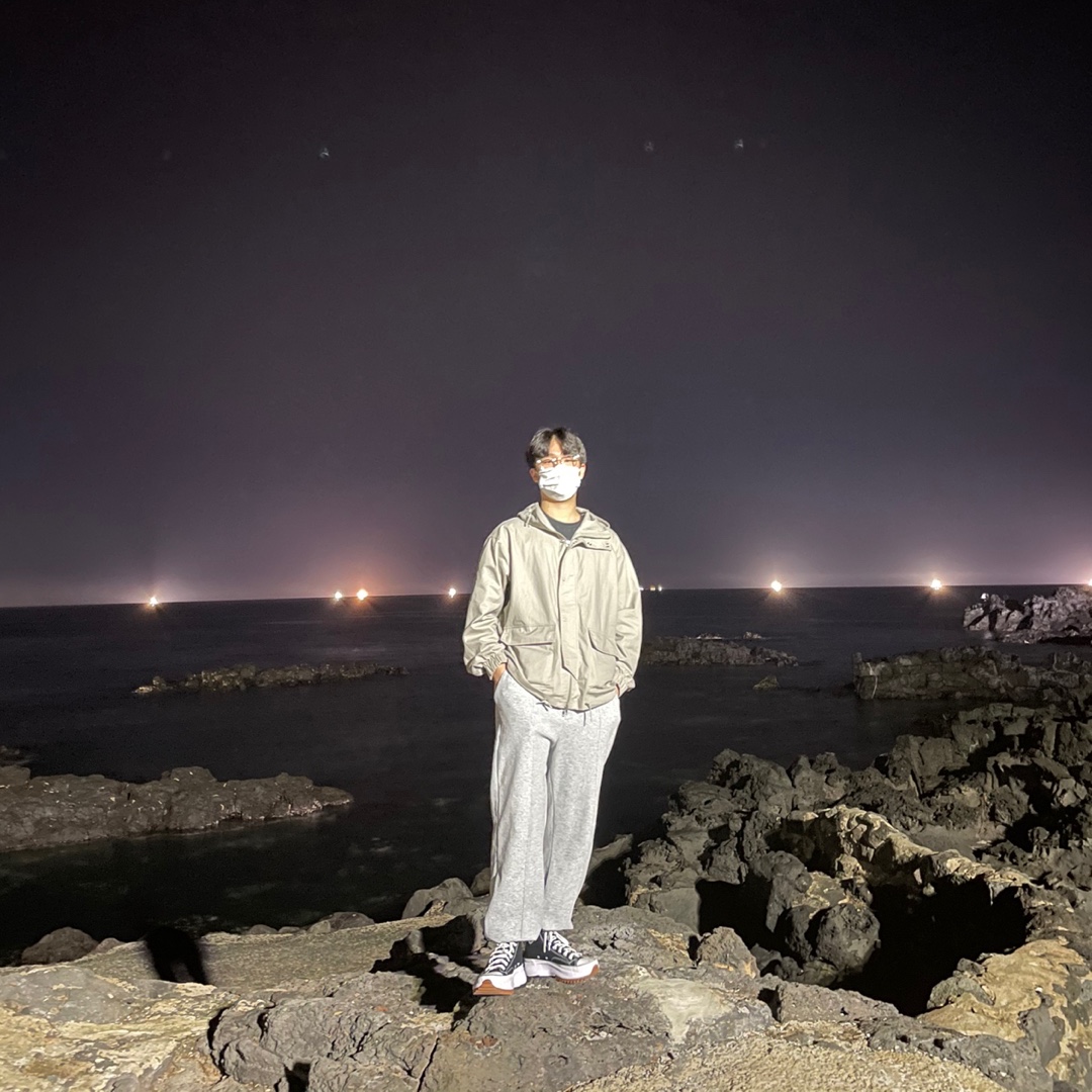 woo8636 (@uc._____.jj) 님의 게시물 | KREAM