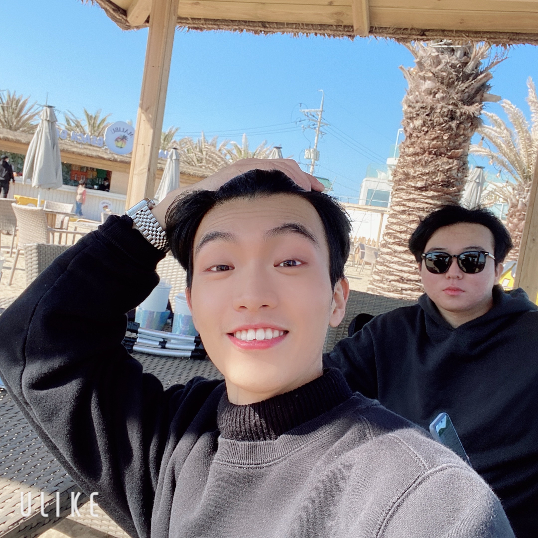 송민혁 (@sm______h) 님의 게시물 | KREAM