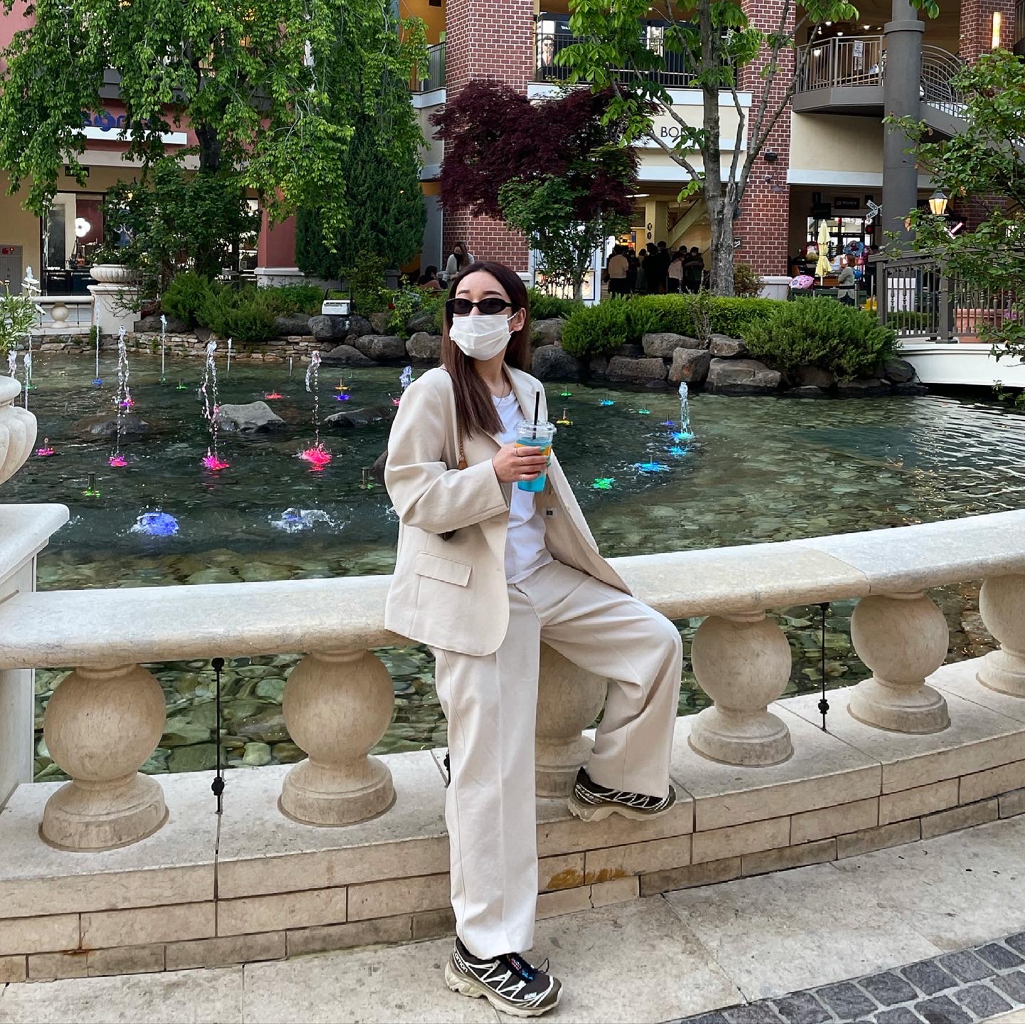 여리 (@chrispy.bee_) 님의 게시물 | KREAM