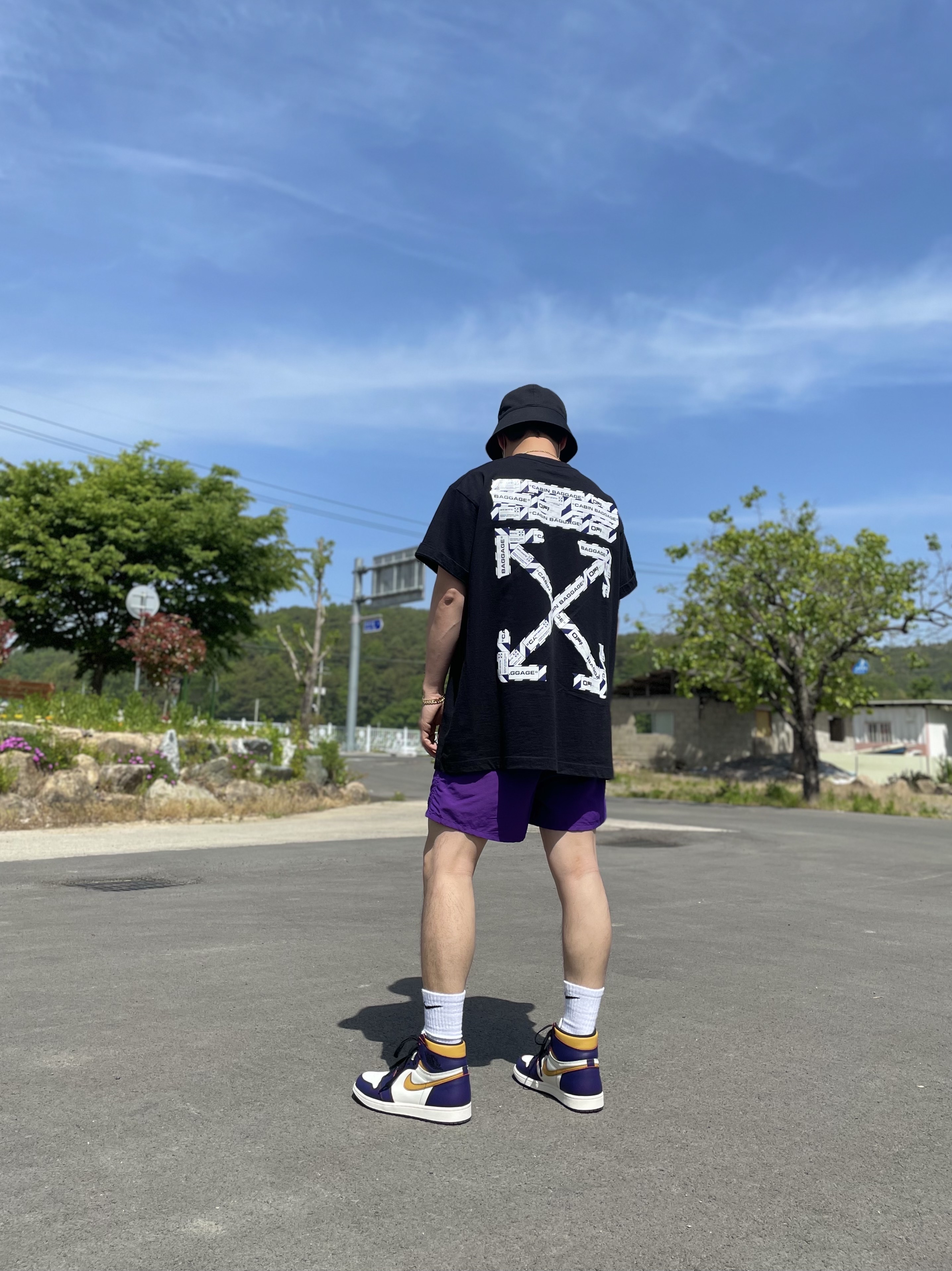 (@off_white) 님의 게시물 | KREAM