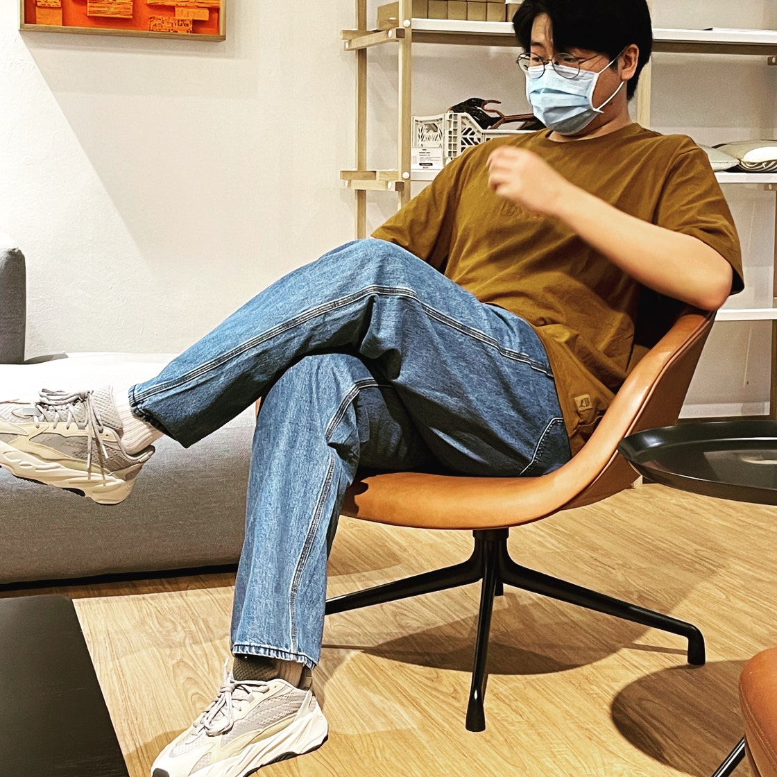 steve.jh.shim (@tmxlqm) 님의 게시물 | KREAM