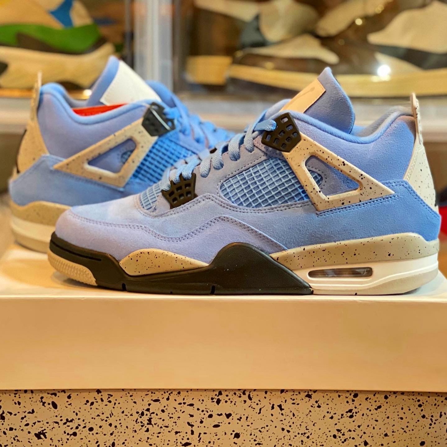 정래성 (@rs__o.o) 님의 게시물 | KREAM