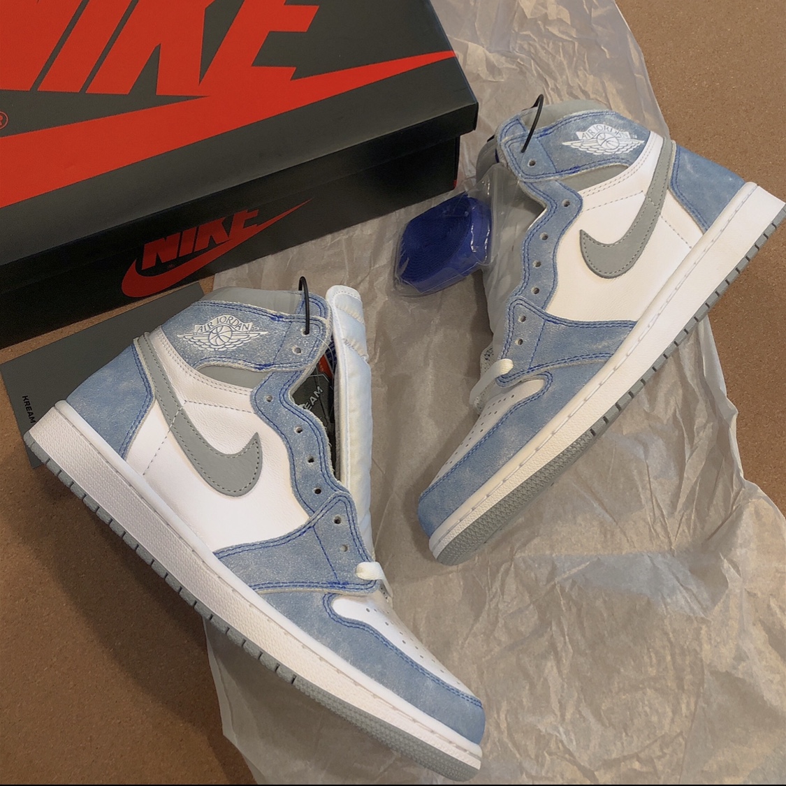 9년차 슈덕 고인물 🦕 (@shoe_bread) 님의 게시물 | KREAM