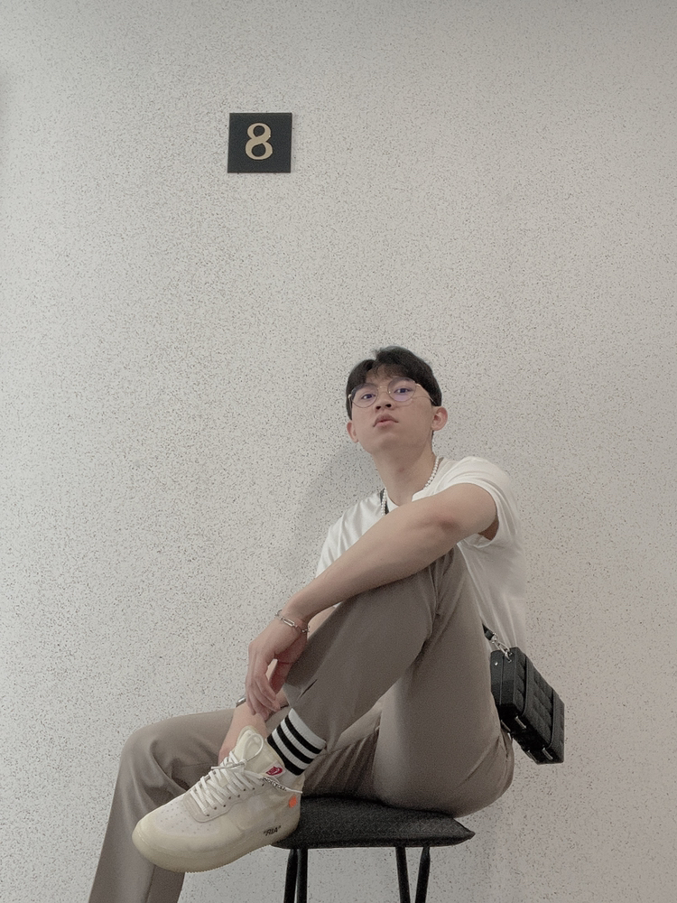 황민기 (@h.mingi) 님의 게시물 | KREAM