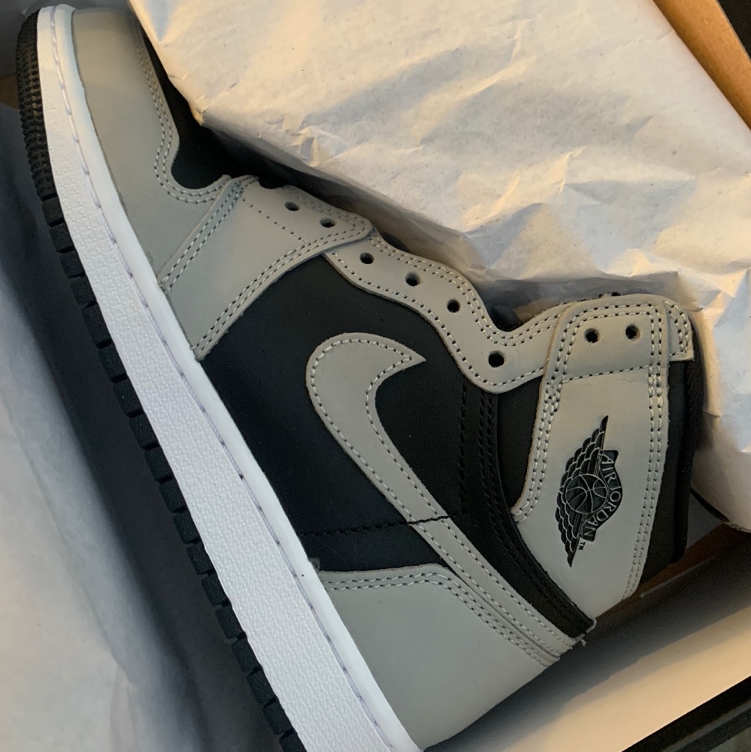 윾나륵 (@yunaruu) 님의 게시물 | KREAM