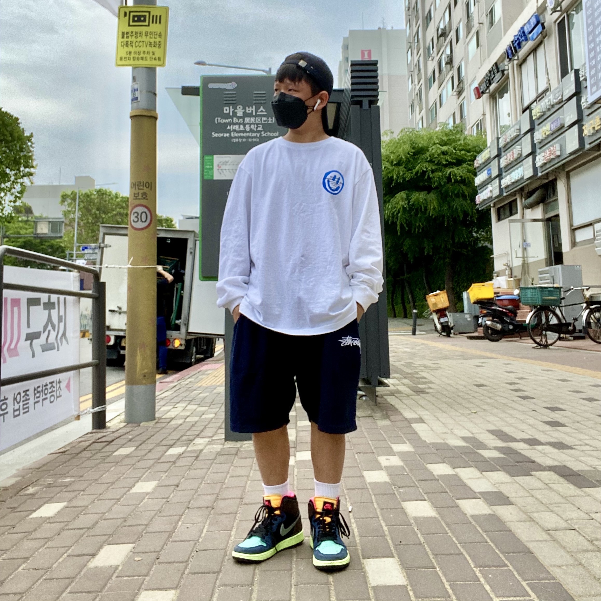 임준수 (@thug_jun) 님의 게시물 | KREAM