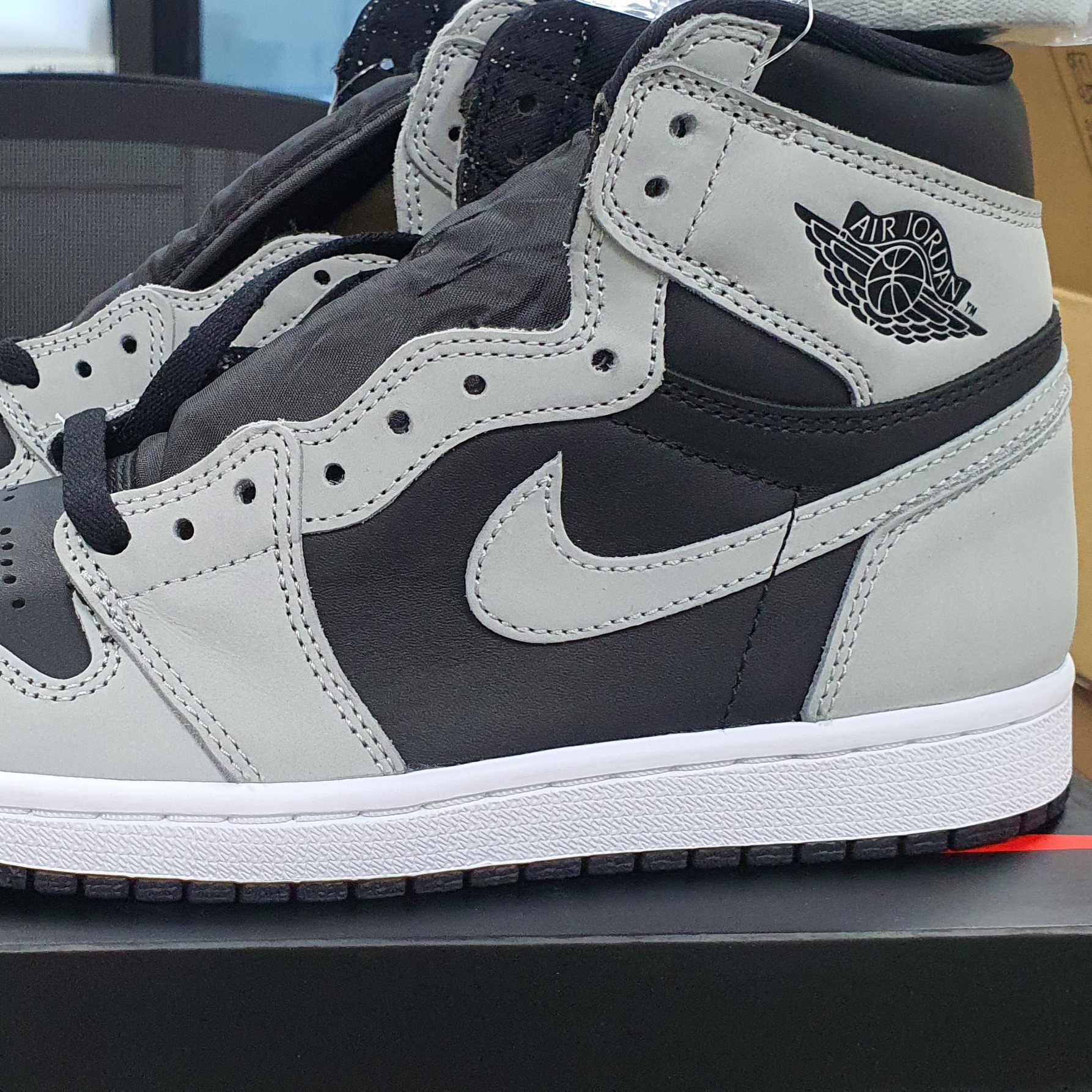 15755152 (@moon14) 님의 게시물 | KREAM