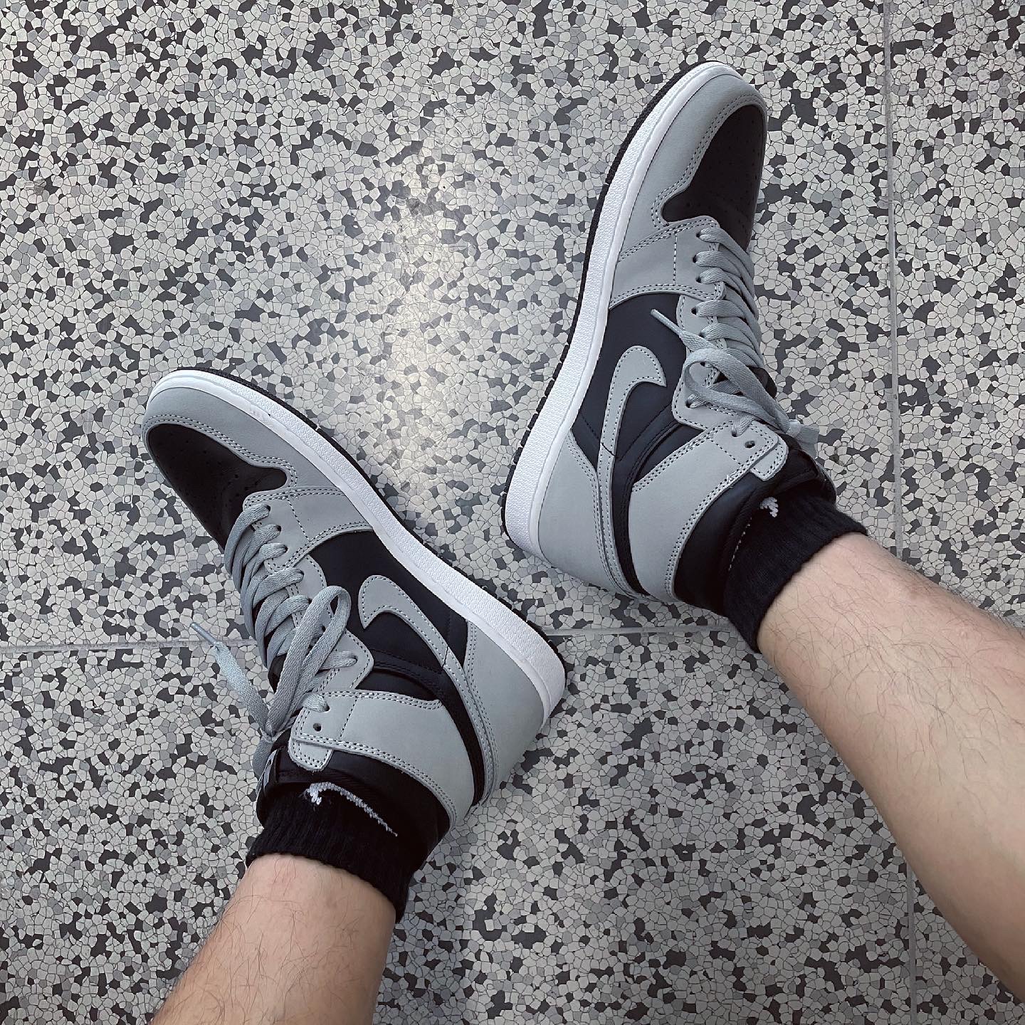 amor_seul (@amor_studios) 님의 게시물 | KREAM