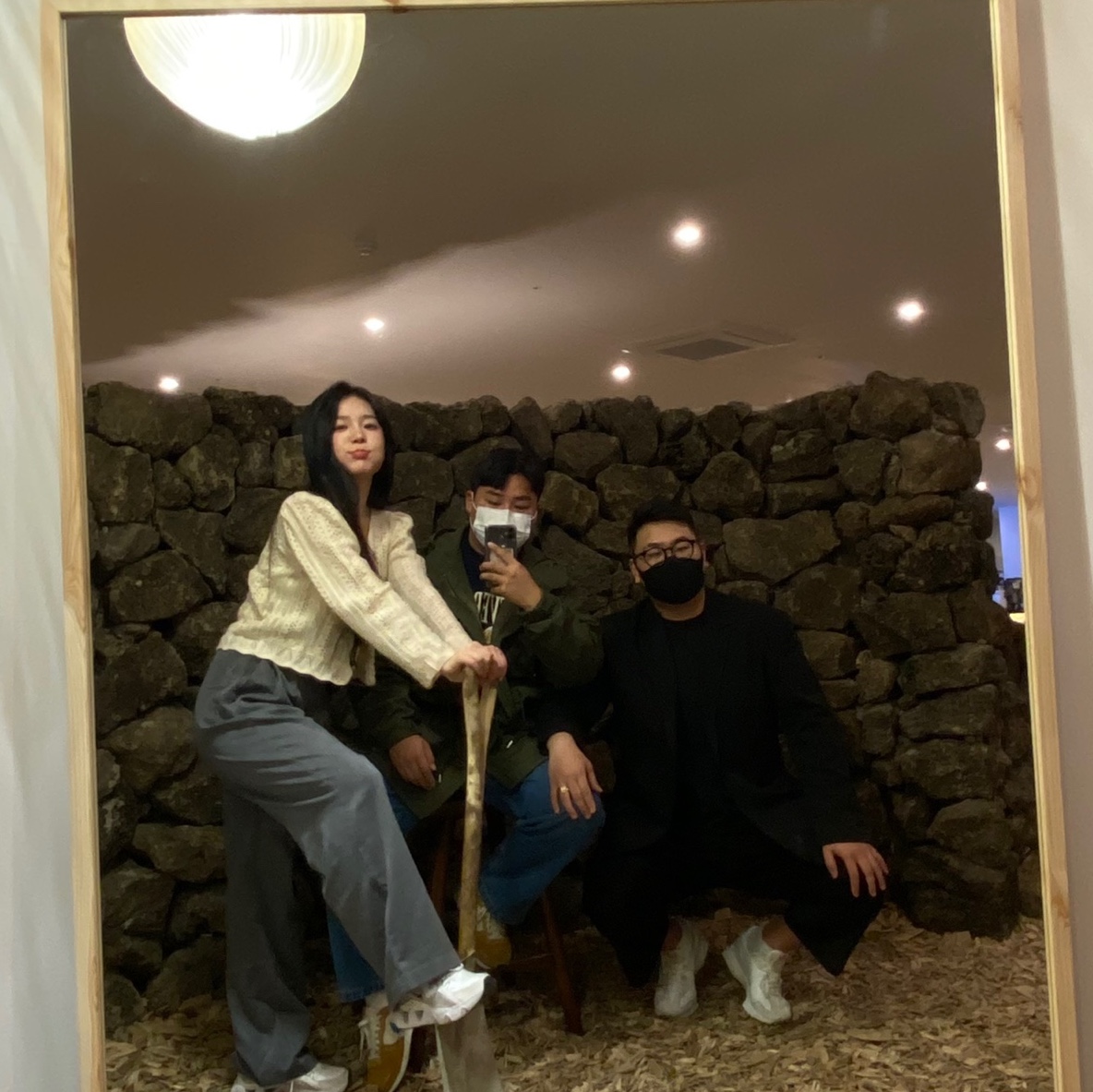 재붕 (@king_basso) 님의 게시물 | KREAM