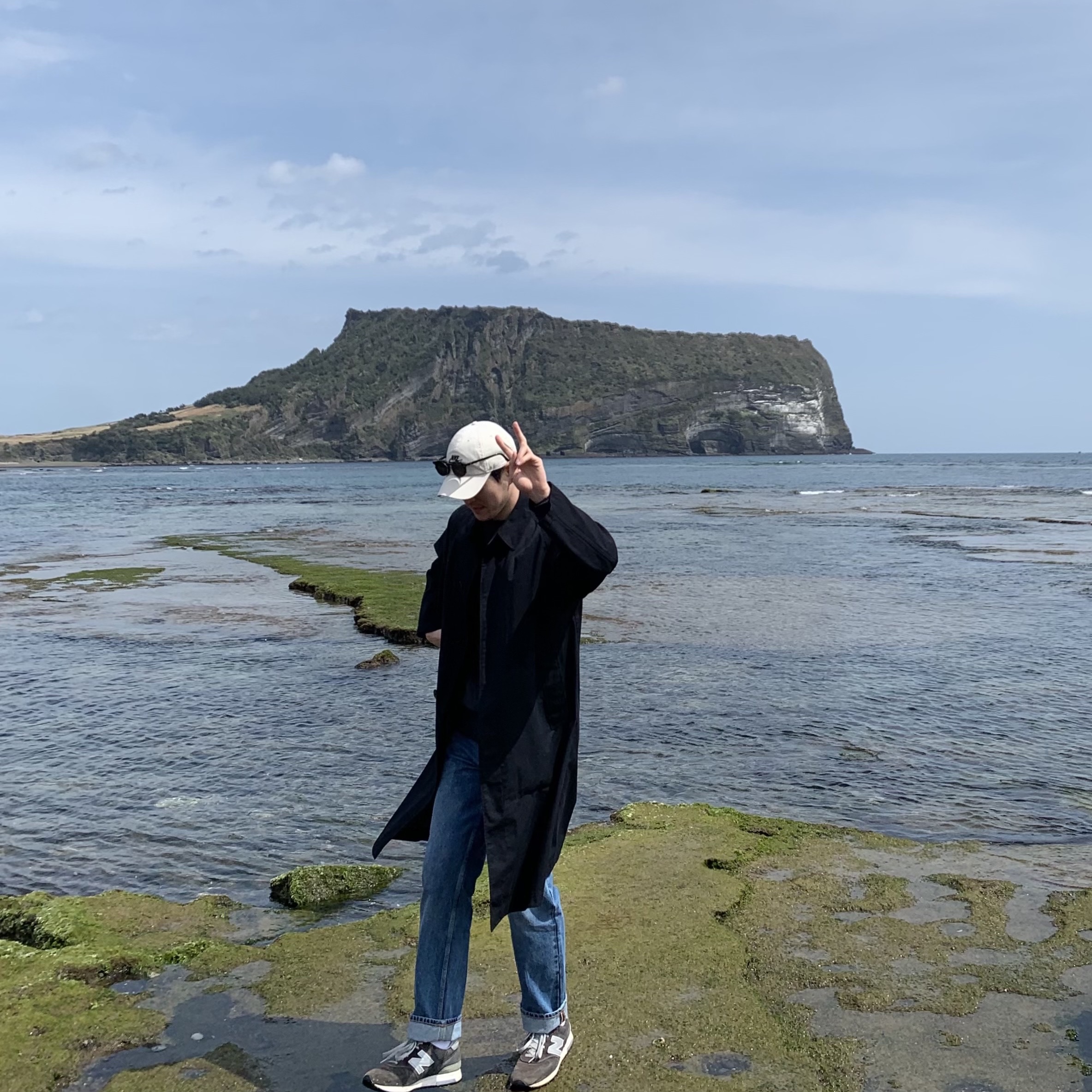 Bz (@b.zin) 님의 게시물 | KREAM