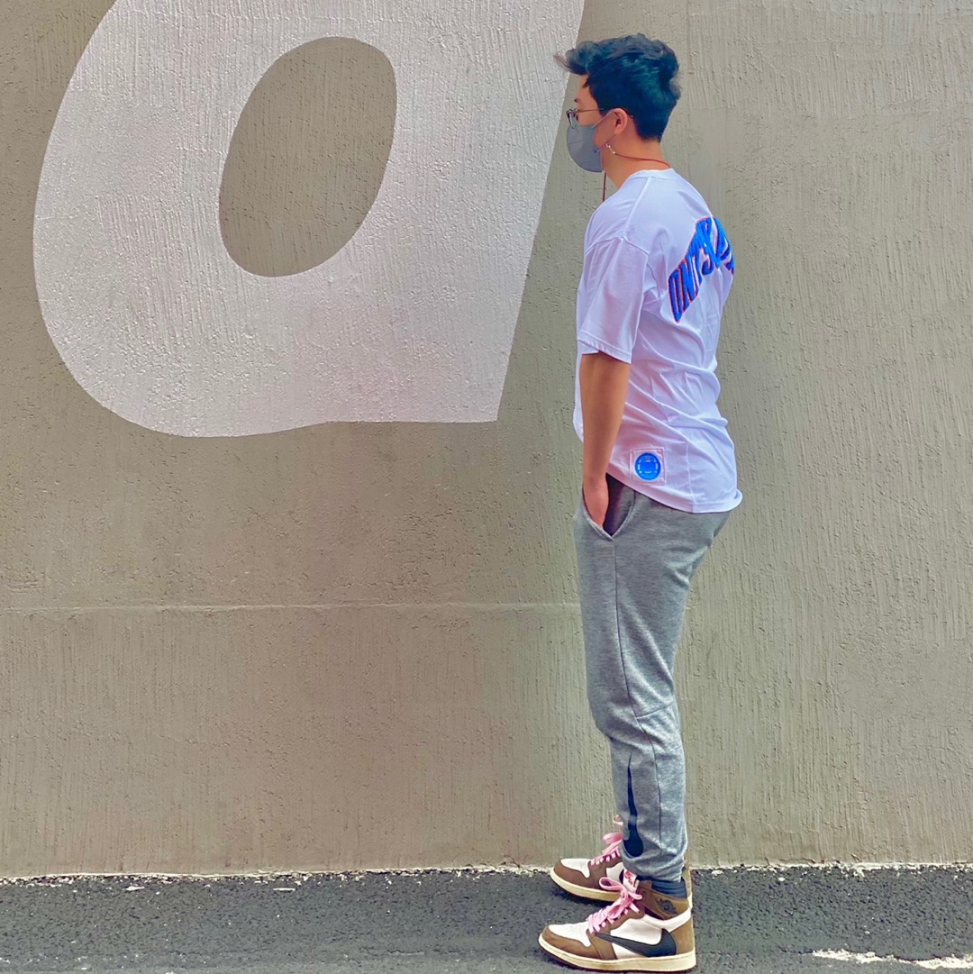 송동규 (@dummy_gyu) 님의 게시물 | KREAM