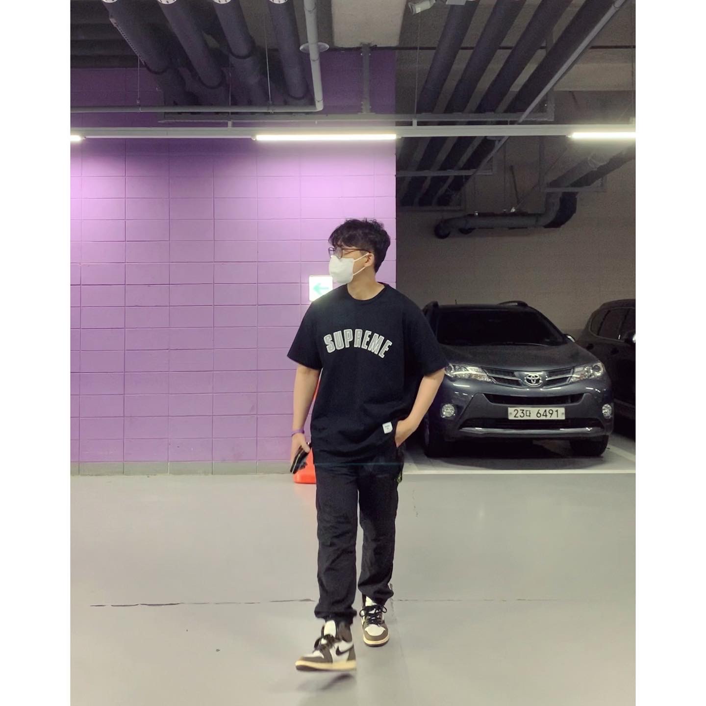 yansu (@uncommonguys) 님의 게시물 | KREAM