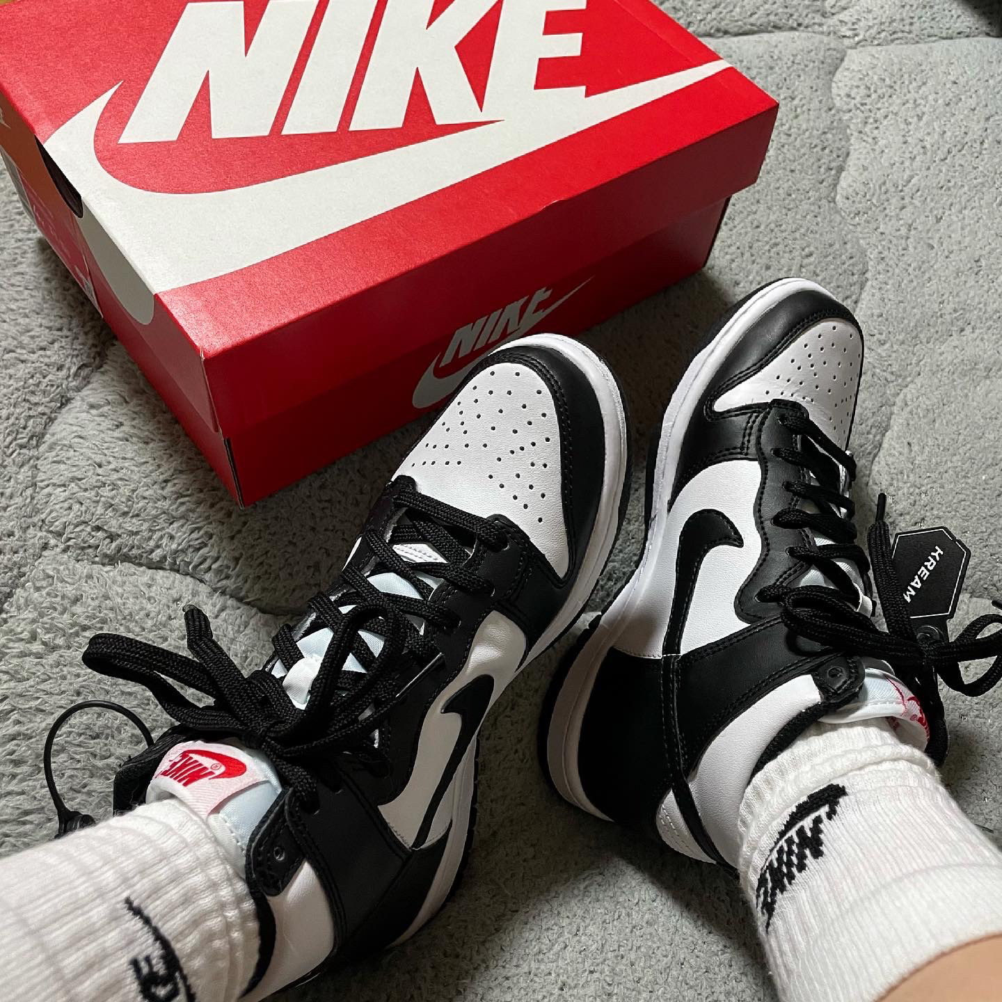 수댕 (@__s_jin__) 님의 게시물 | KREAM