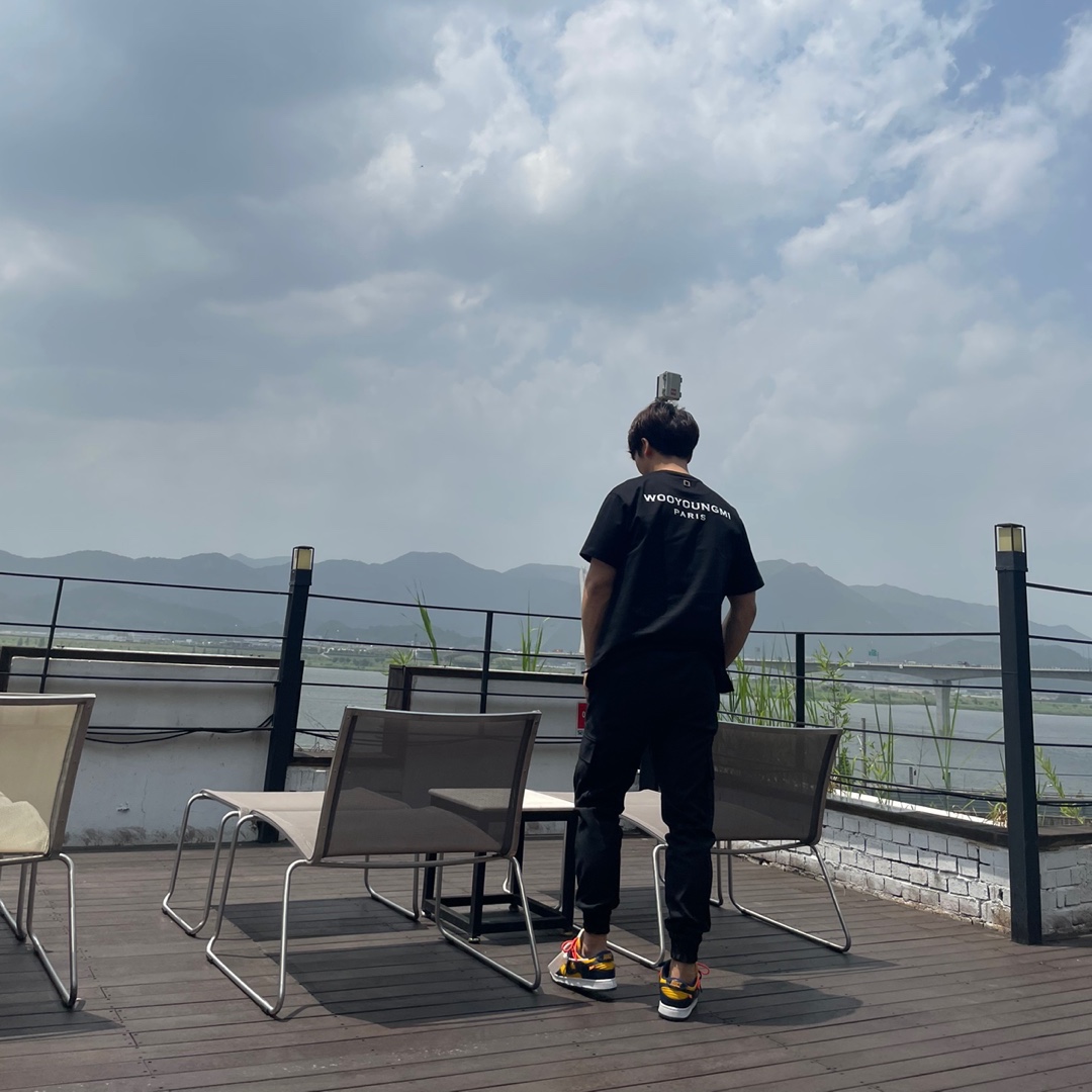 🔜 (@wookkks) 님의 게시물 | KREAM