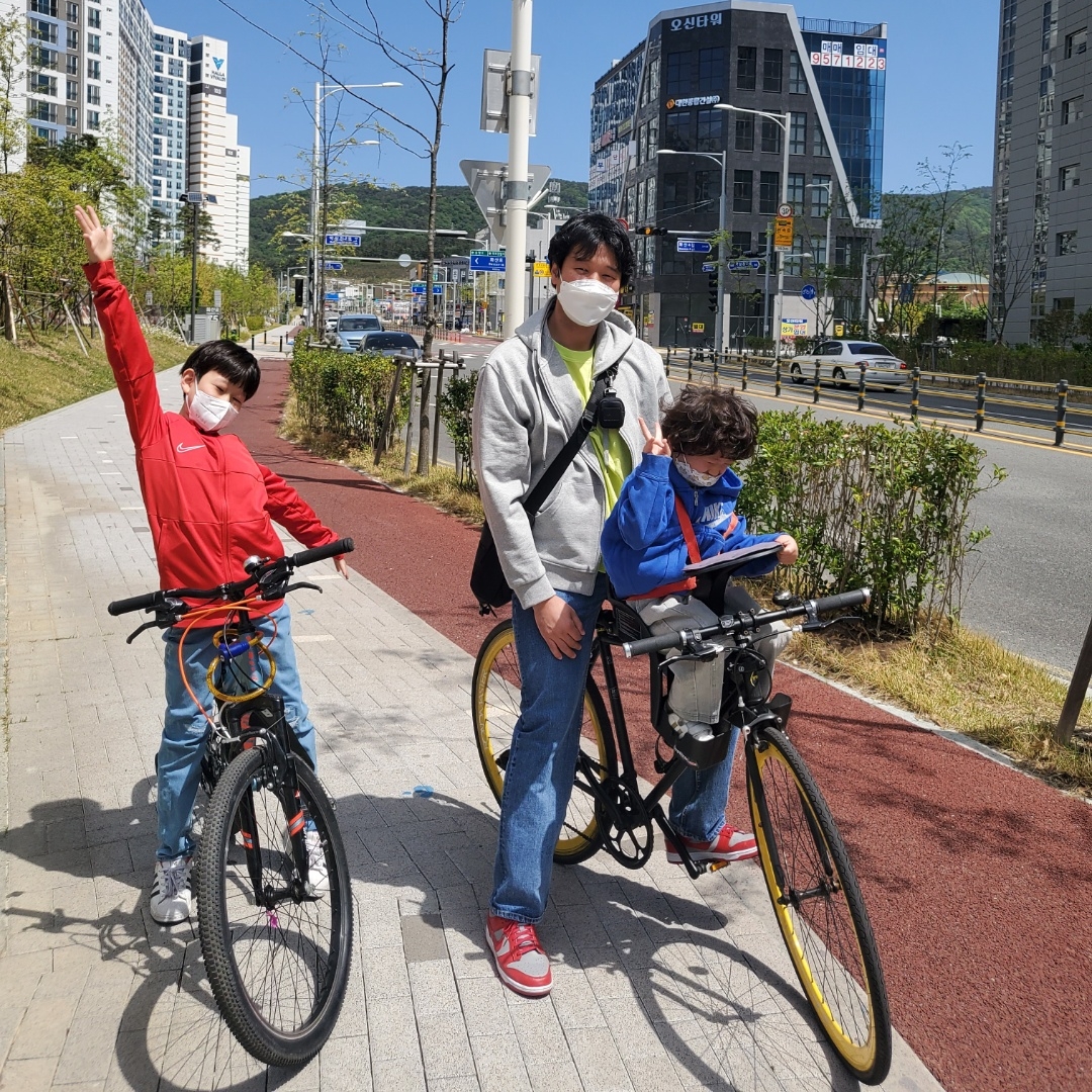 리뷰쓰는게 취미인 후기왕 (@review_king) 님의 게시물 | KREAM