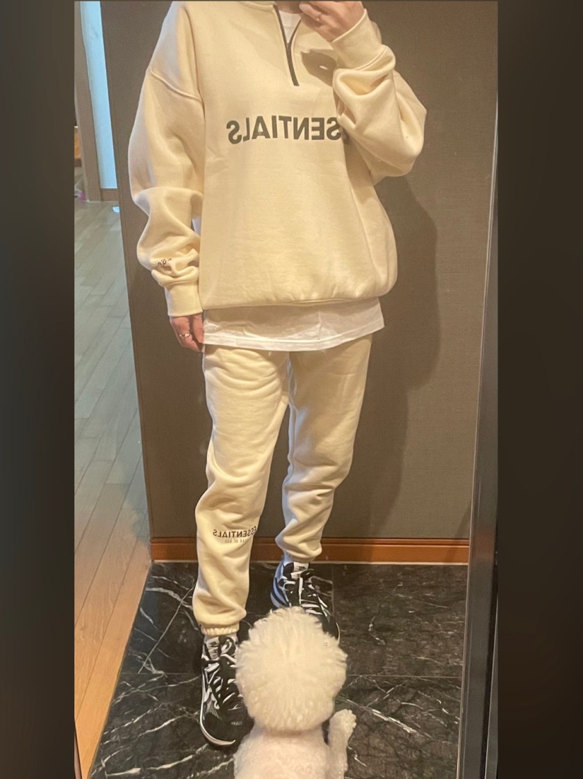 Essentials Half-Zip P... STYLE | KREAM