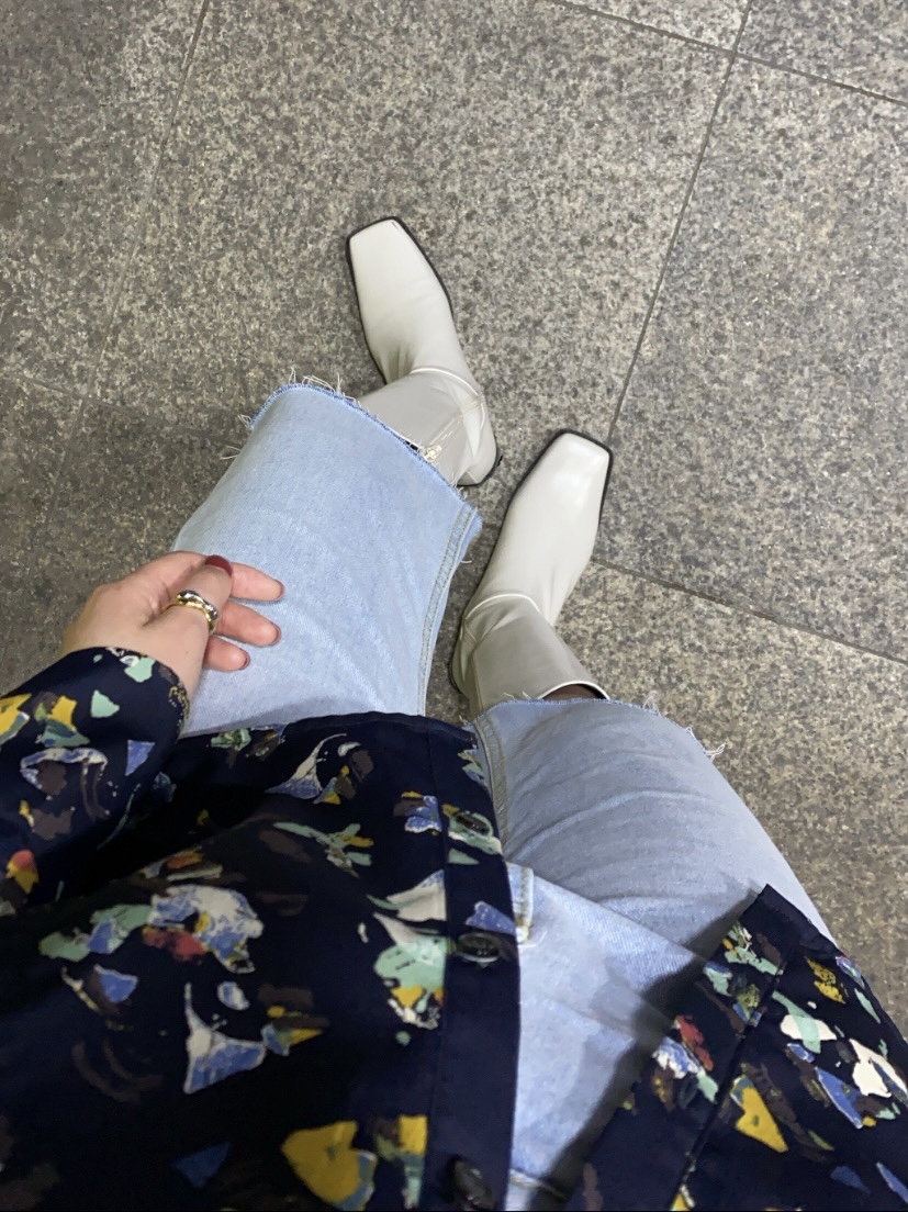 ฅ^•ﻌ•^ฅ (@hy0nida) 님의 게시물 | KREAM