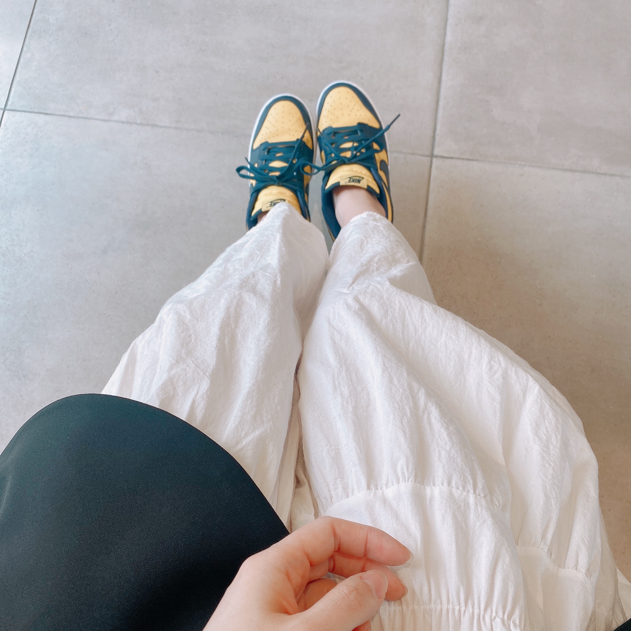 moon (@siennamoon) 님의 게시물 | KREAM