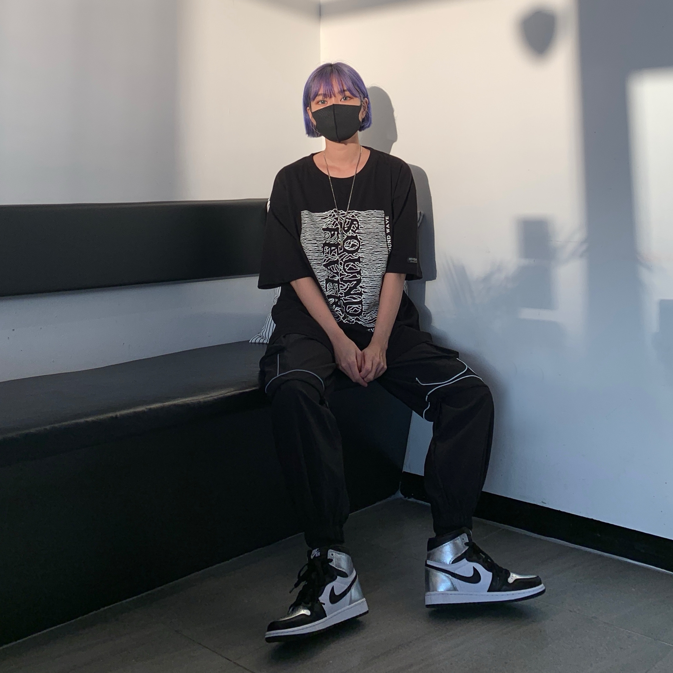 주팔 (@jupal) 님의 게시물 | KREAM