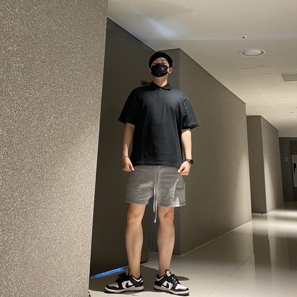 나오라구 (@naora9) 님의 게시물 | KREAM