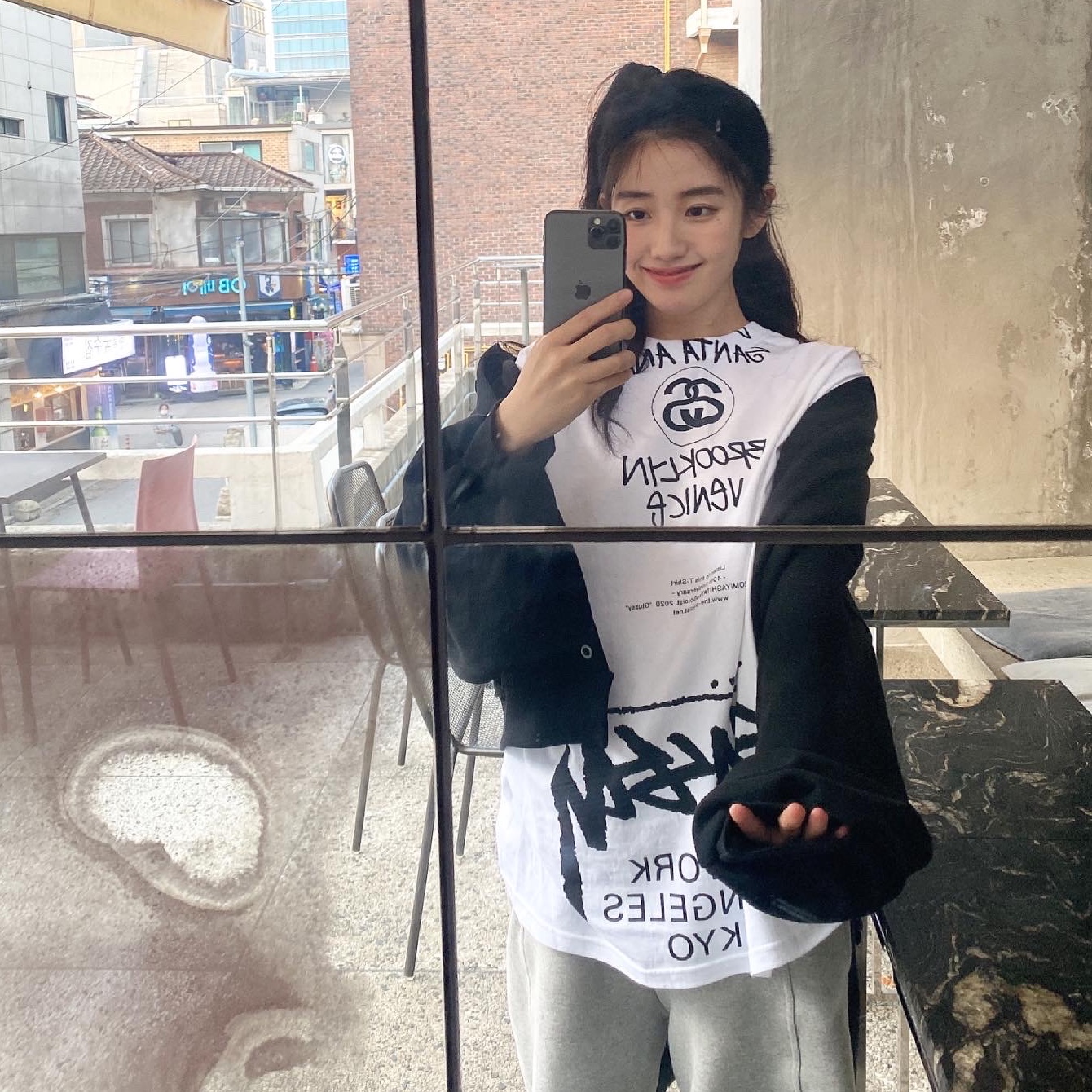 미소얌 (@smizez) 님의 게시물 | KREAM