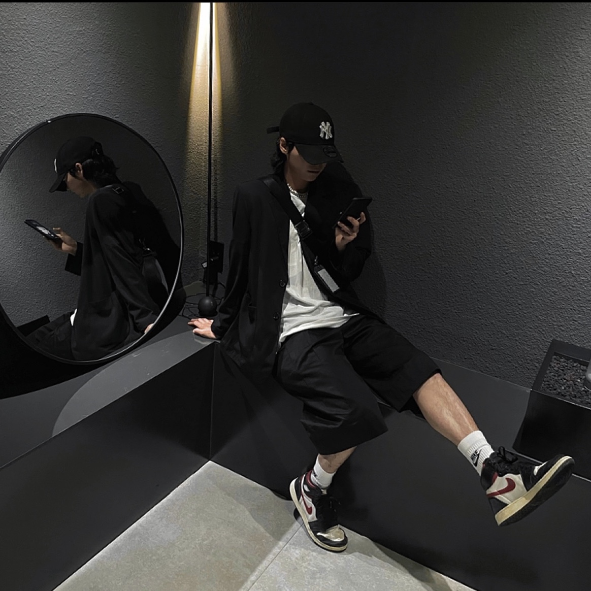 효진 (@develop_clmx) 님의 게시물 | KREAM