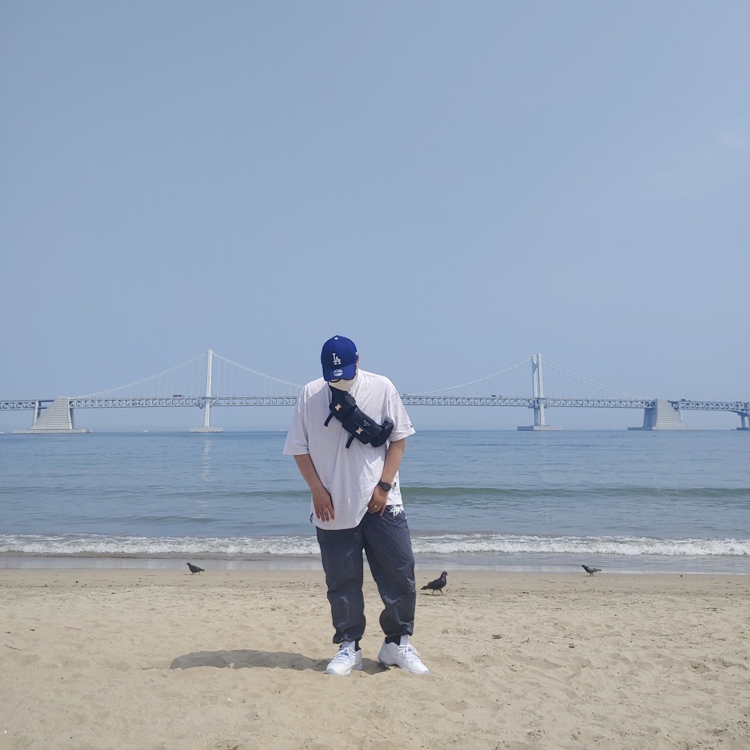 꾸버 (@tkdgns1492) 님의 게시물 | KREAM