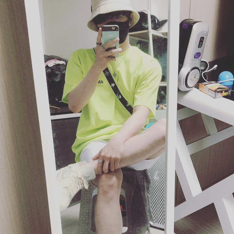 박진우 (@kukawith) 님의 게시물 | KREAM