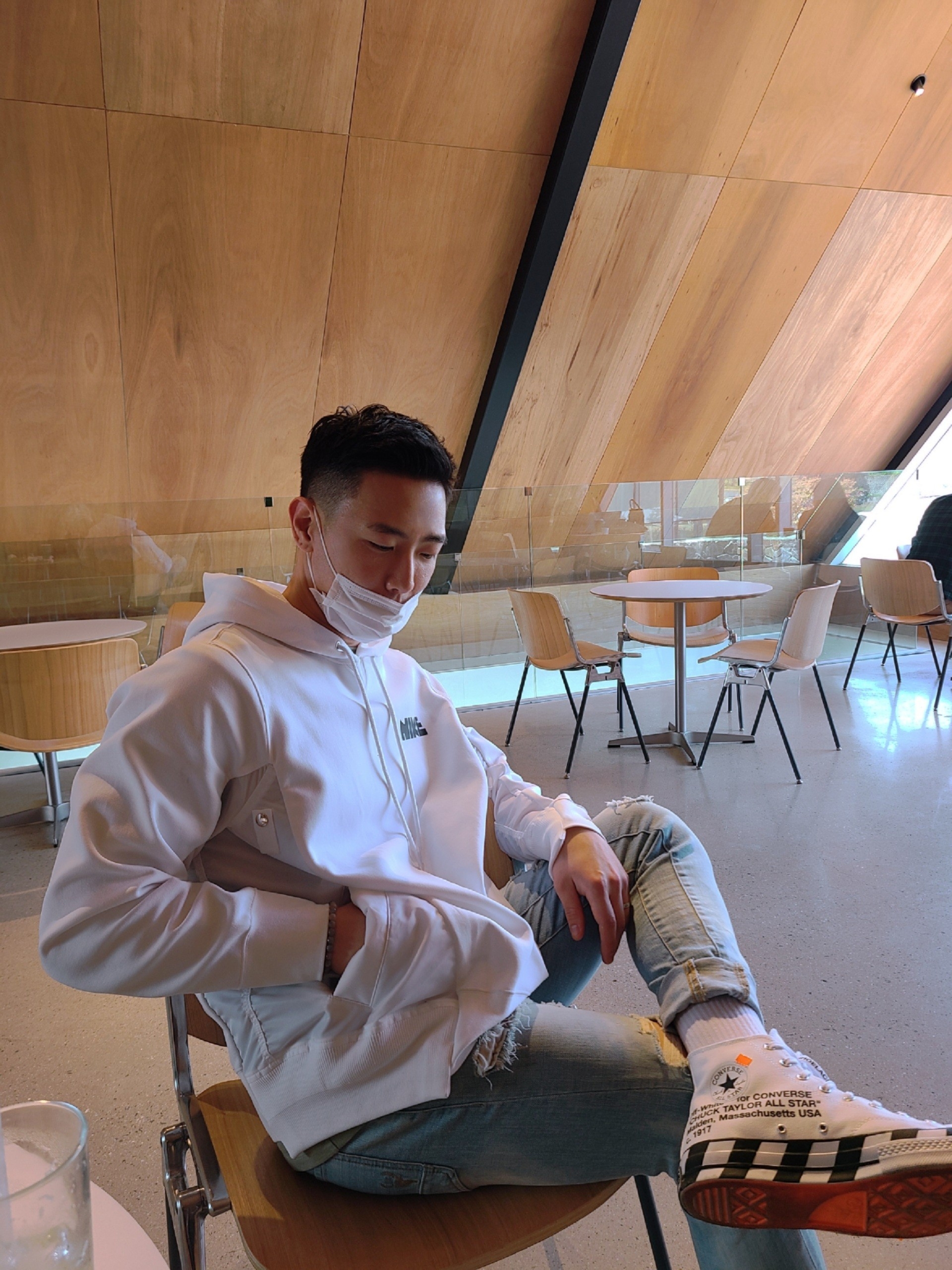 JJ Cho (@illadelph_jj) 님의 게시물 | KREAM