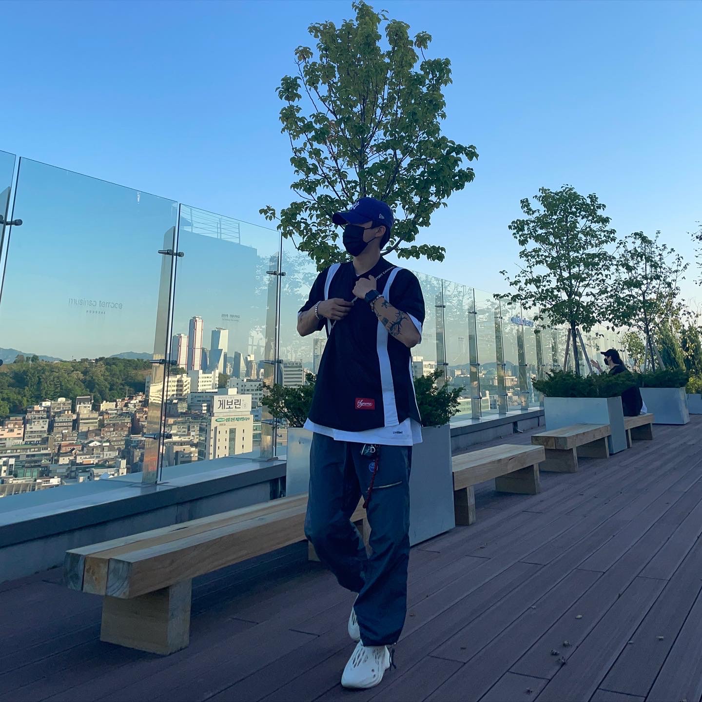 not2faces (@not2faces) 님의 게시물 | KREAM