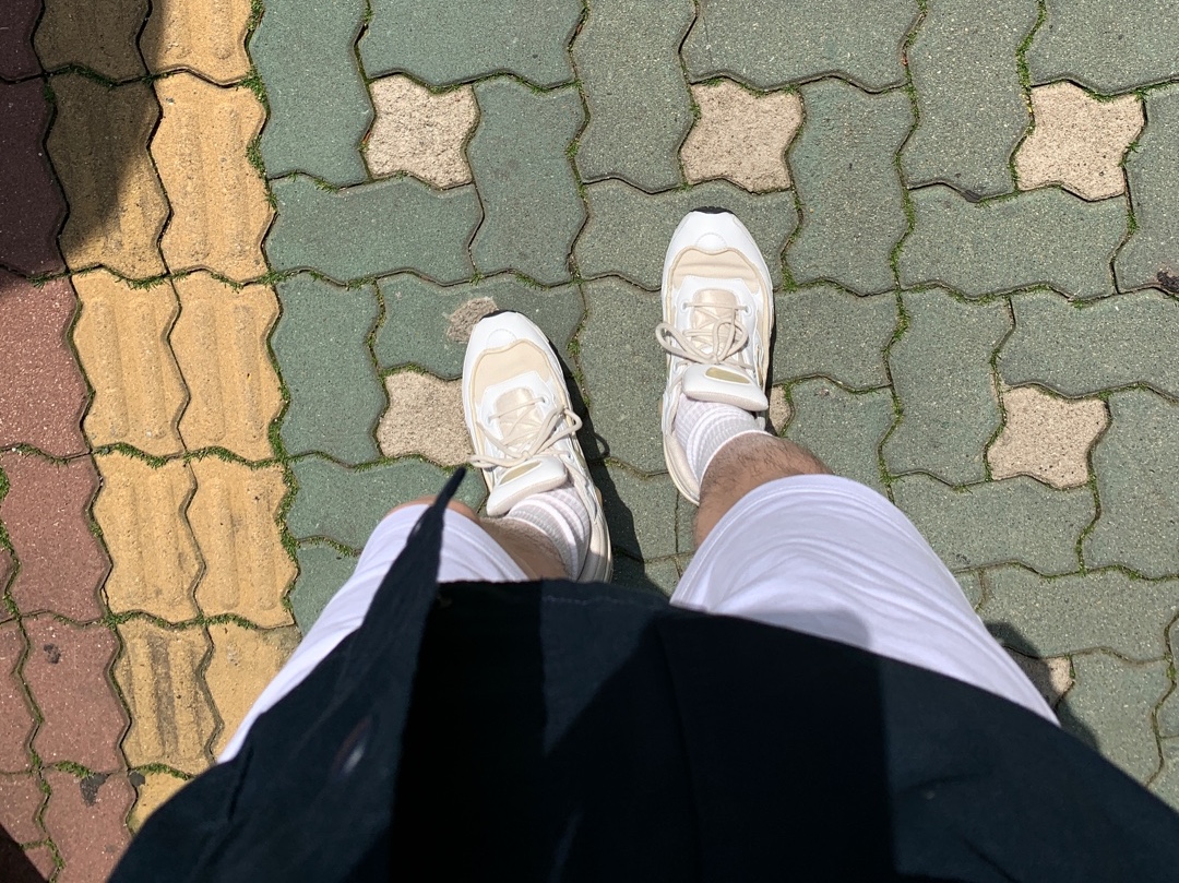 (@syoung) 님의 게시물 | KREAM