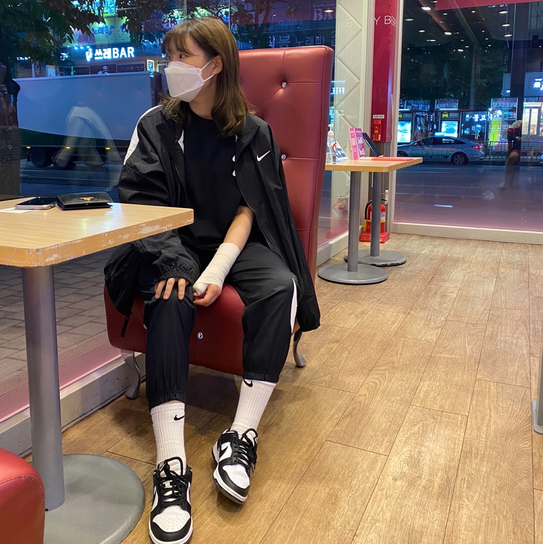 최레미 (@choi_rem) 님의 게시물 | KREAM