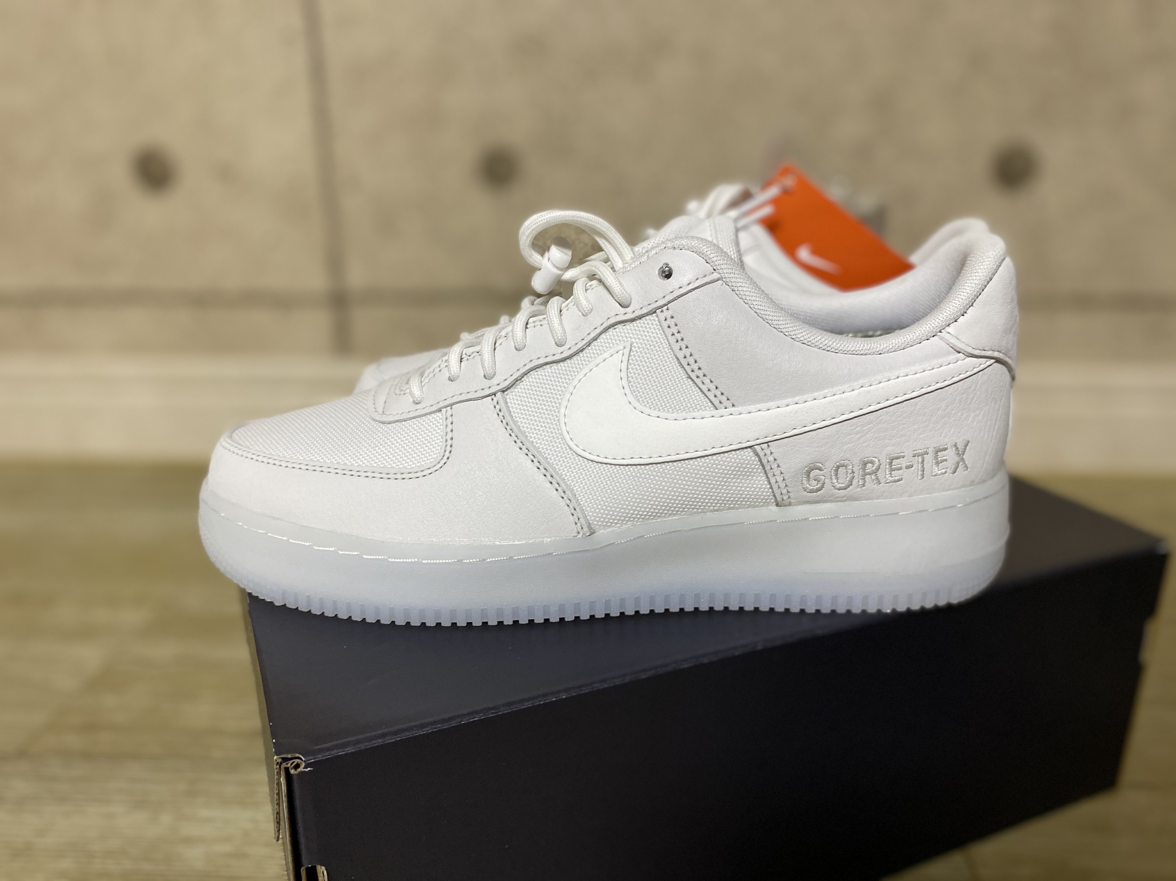 유설 (@godspeed) 님의 게시물 | KREAM