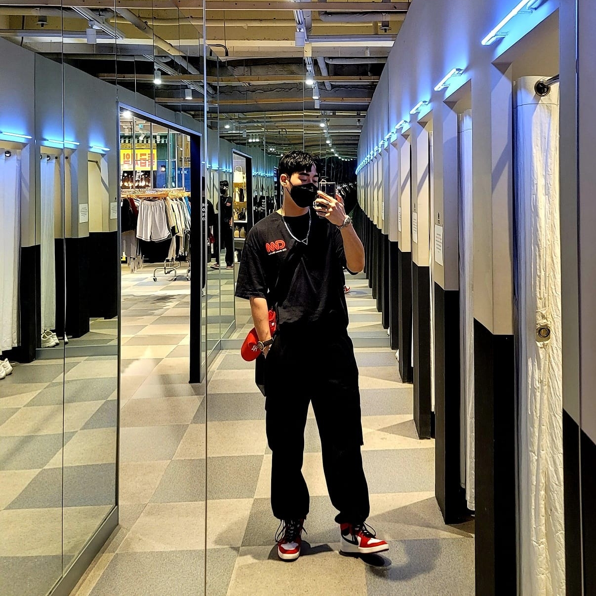 꾸다 (@183.h.g) 님의 게시물 | KREAM