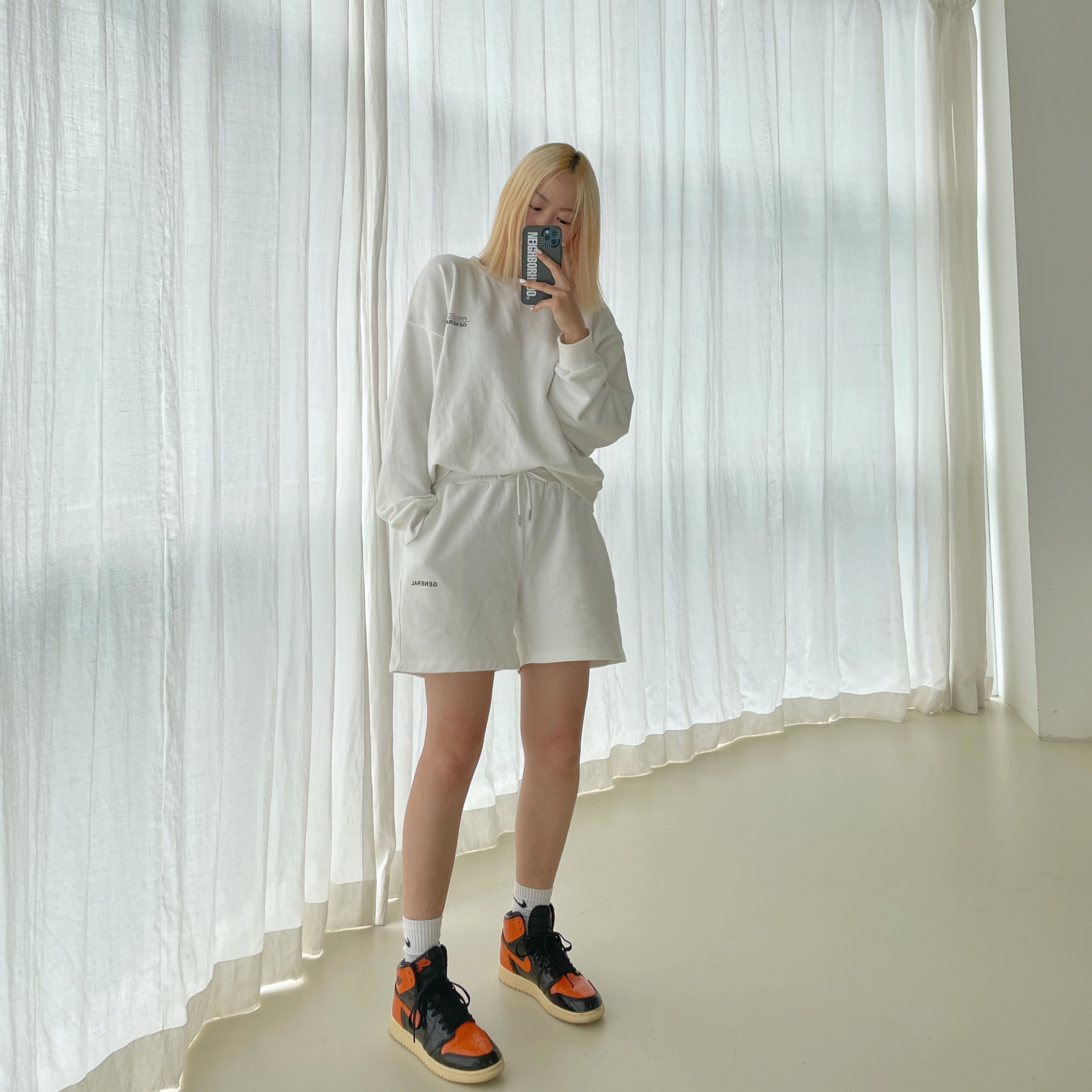 (@zerosilver_) 님의 게시물 | KREAM